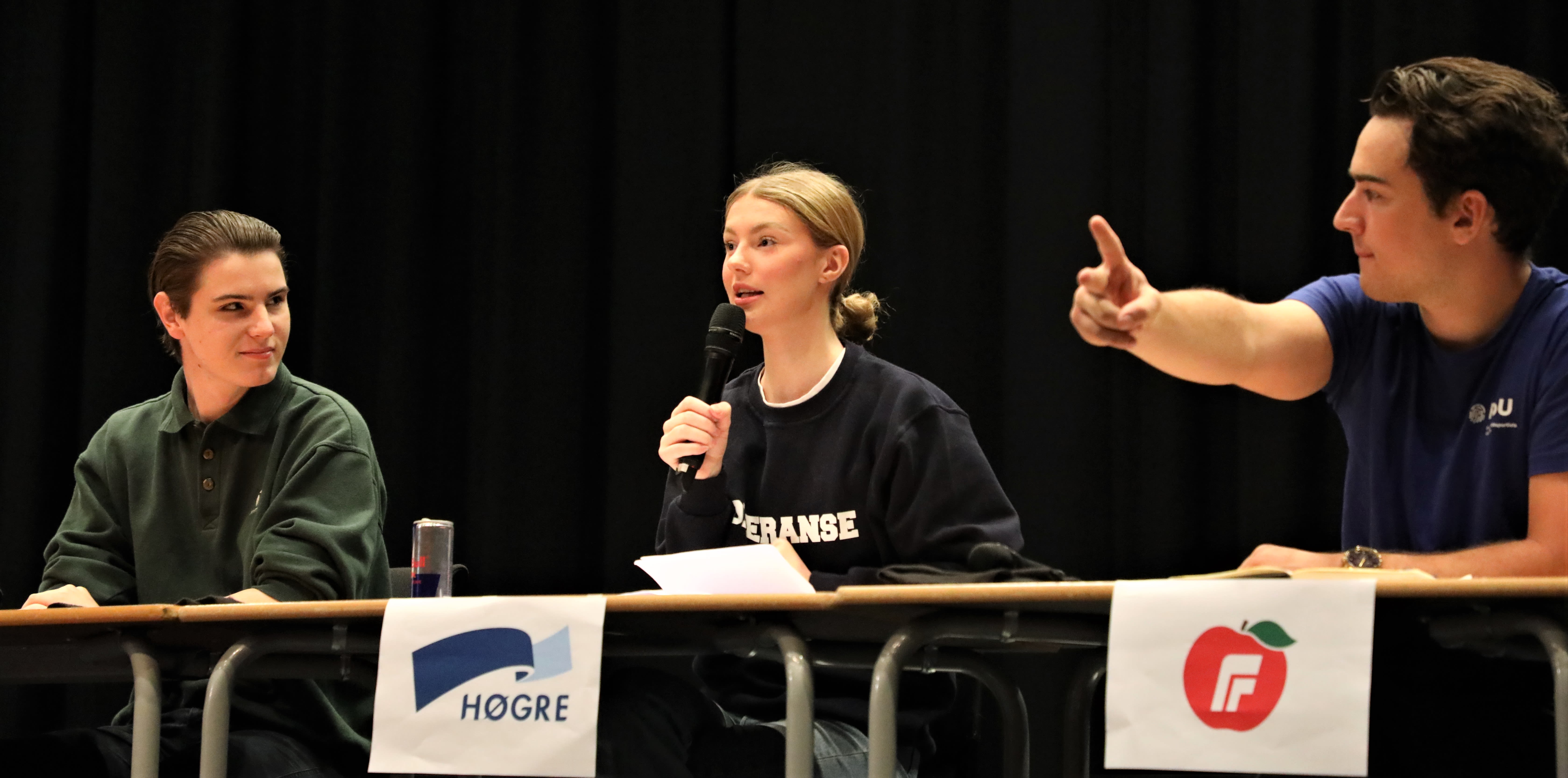 Høgre hausta mest applaus under valdebatten på Eid vidaregåande skule ...