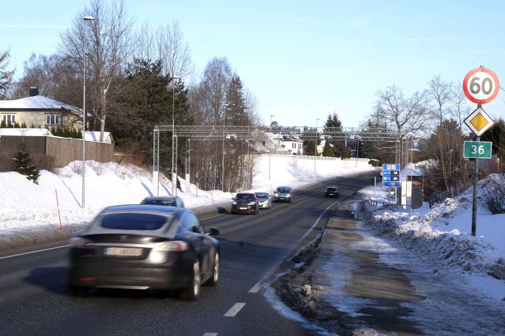 Sier ja til å flytte bomstasjon - varden.no