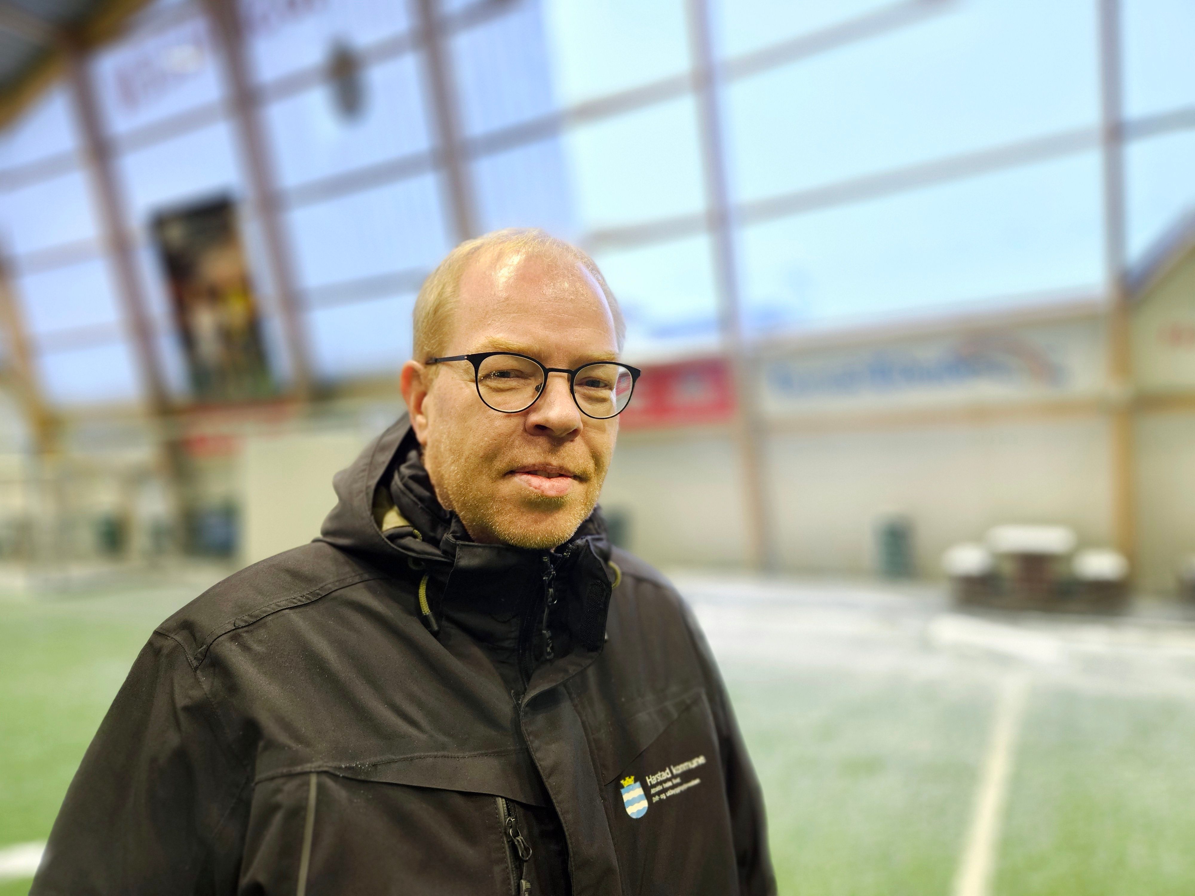 Jan-Hugo havnet midt i dramaet da «Ingunn» demonterte Hålogalandshallen ...