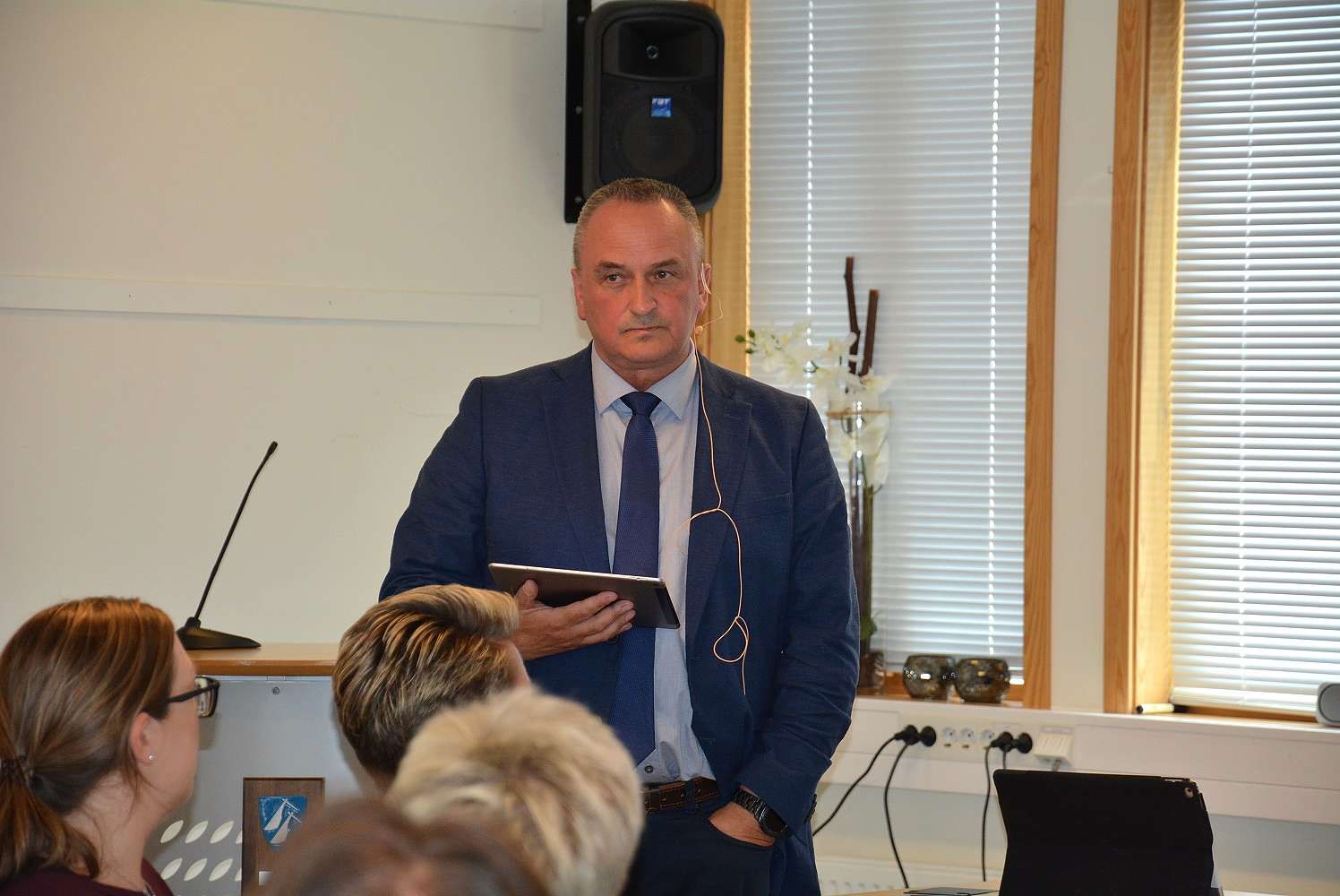 - Vi vil måtte se på organisasjonen, men det er ikke assisterende ...