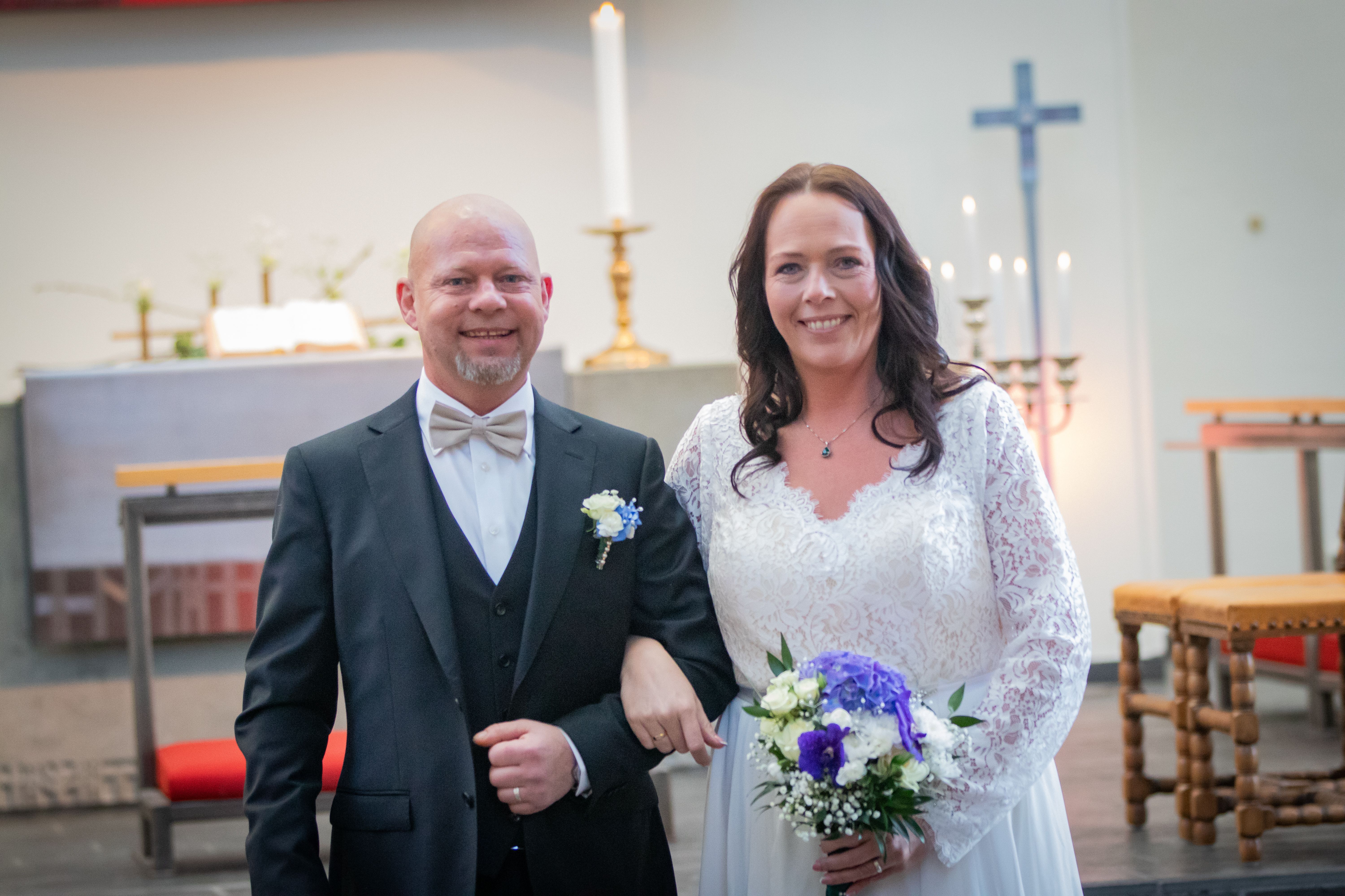 Gifta seg under drop-in-bryllaup - vestlandsnytt.no