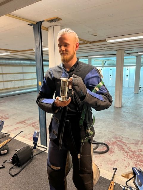 Sindre Flesjå (23) kjemper om å bli Norges beste på landsskytterstevnet ... Sindre Flesjå (23) kjemper om å bli Norges beste på landsskytterstevnet ...