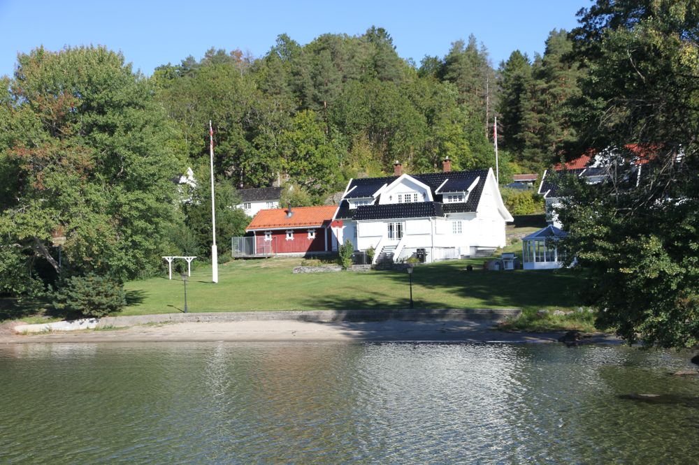 Se lista: Dette er de dyreste boligene som ble solgt i Grenland i fjor ... Se lista: Dette er de dyreste boligene som ble solgt i Grenland i fjor ...