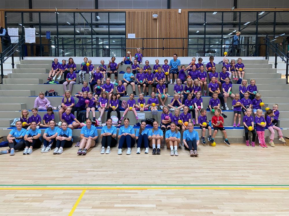 Full fart og god stemning på håndballskole - lister24.no Full fart og god stemning på håndballskole - lister24.no