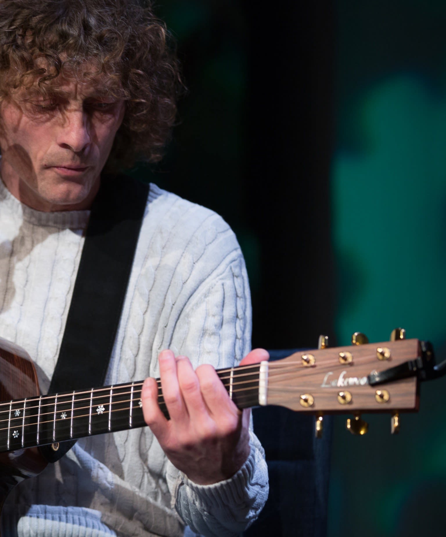 Rey Larsen feirer 40-års karriere med ny norskspråkleg låt