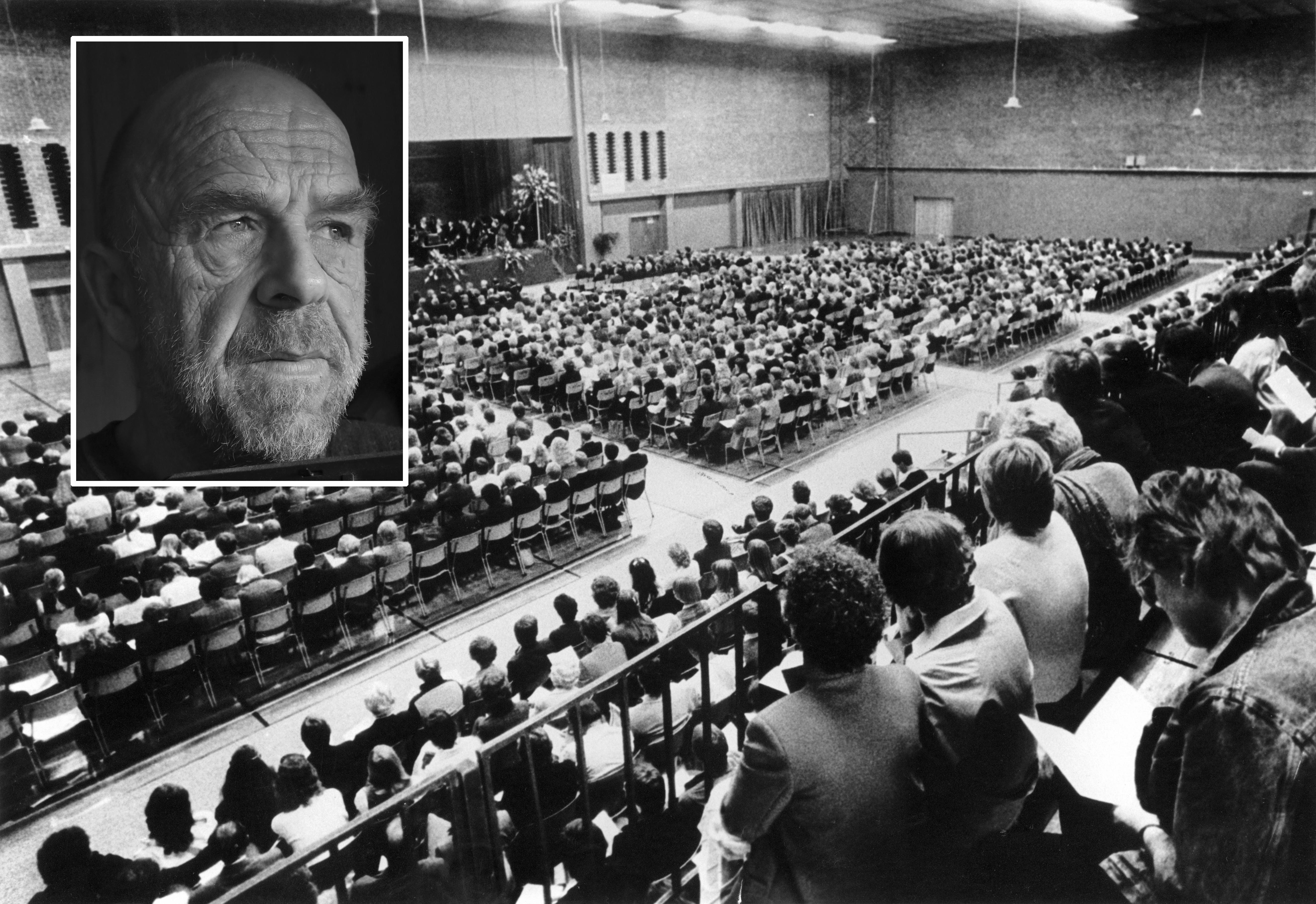 Vi tegner noen kruseduller og forstår ikke det spøtt hva den ordrike ...