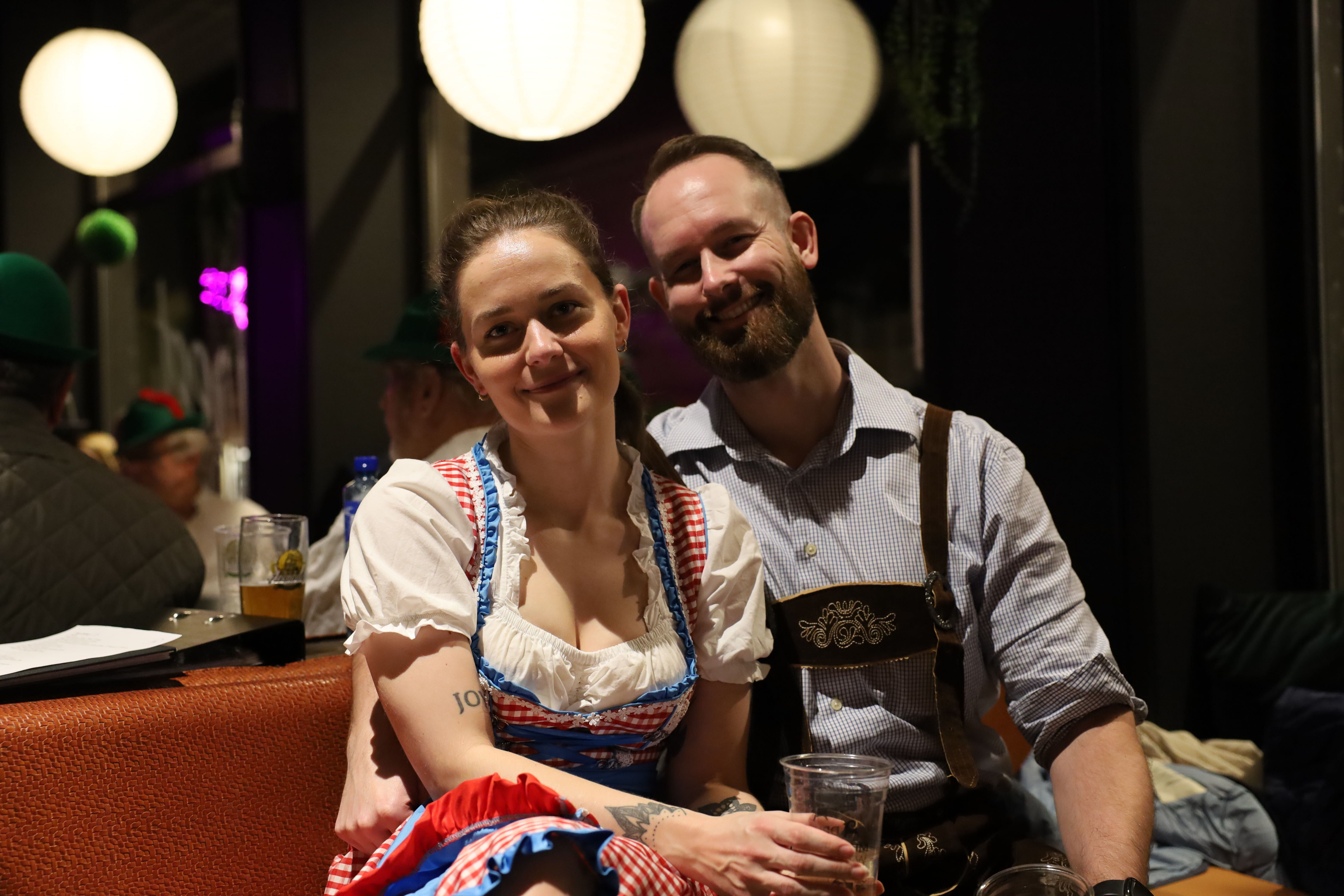 Inviterte til tysk folkefest: – Fullt hus - agderposten.no