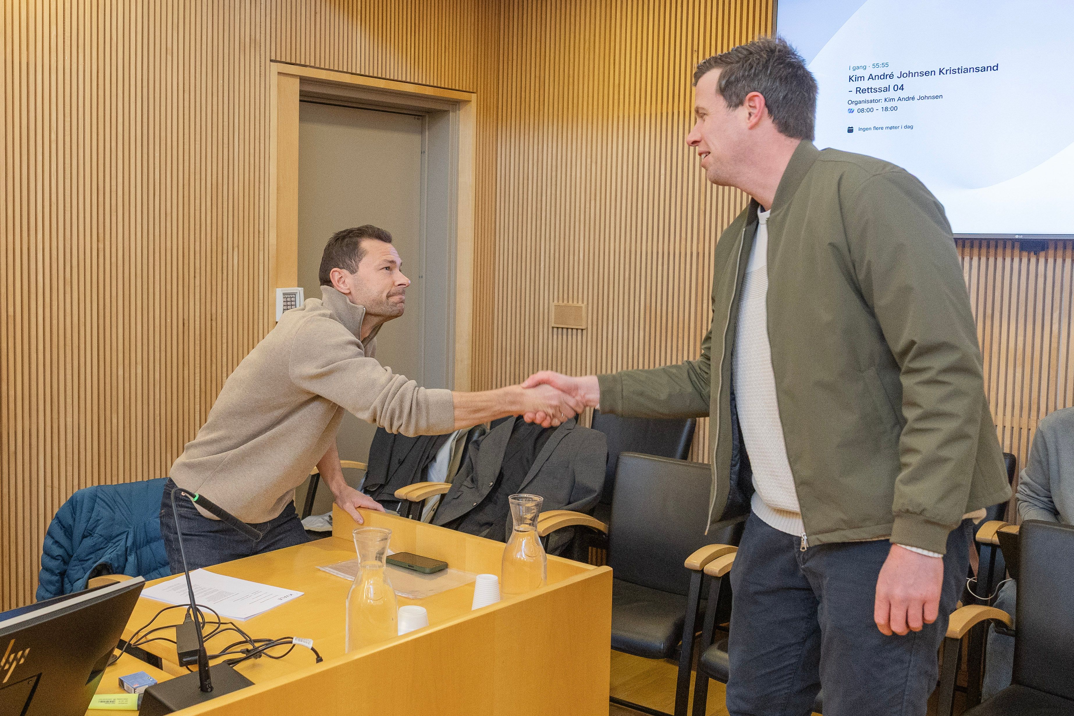 Mathisen strakk ut hånda: – Jeg gidder ikke være uvenn med ham - fvn.no