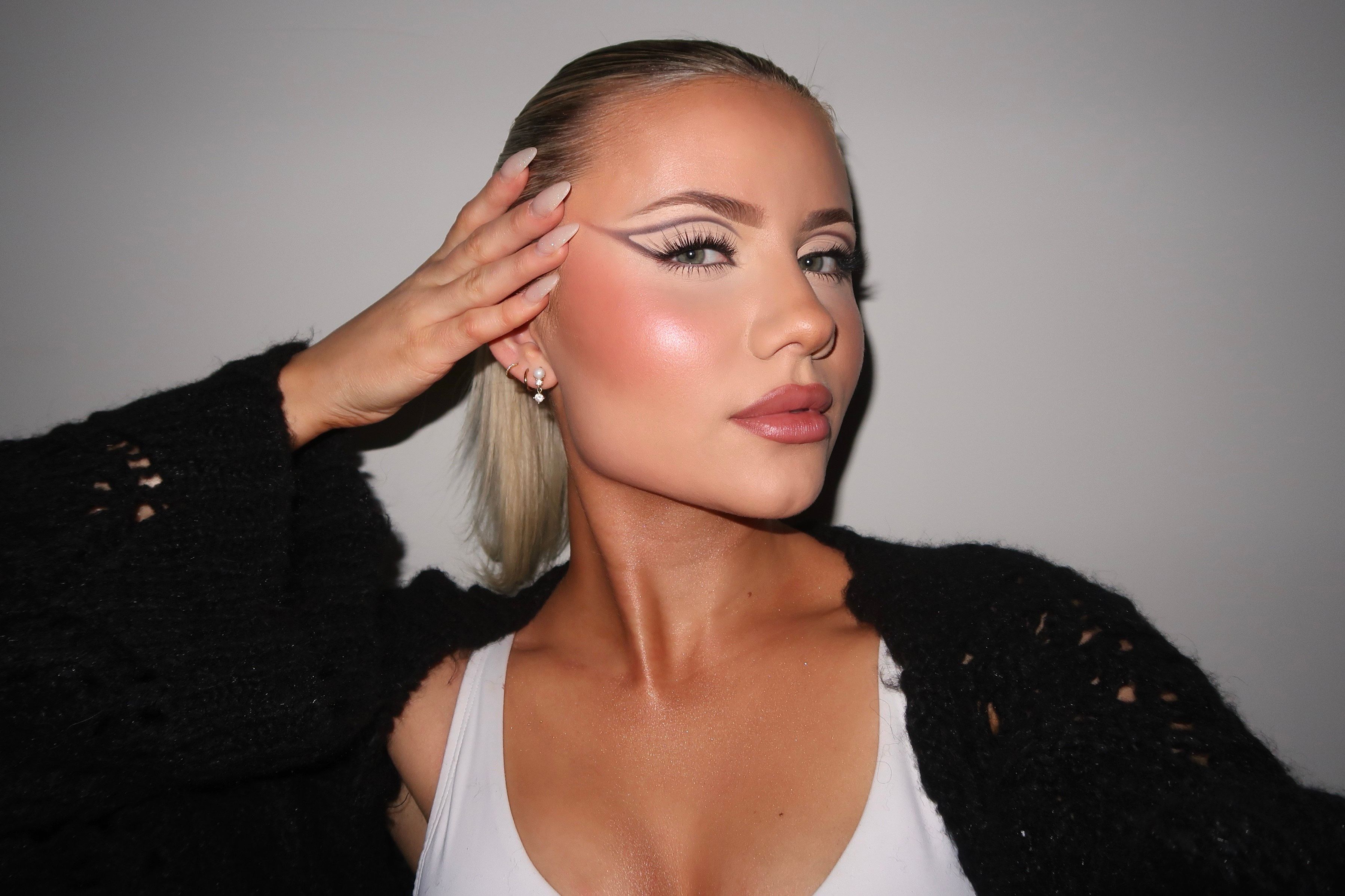 Trønderske Embla Wigum lever av å sminke seg i sosiale medier - trdby ...