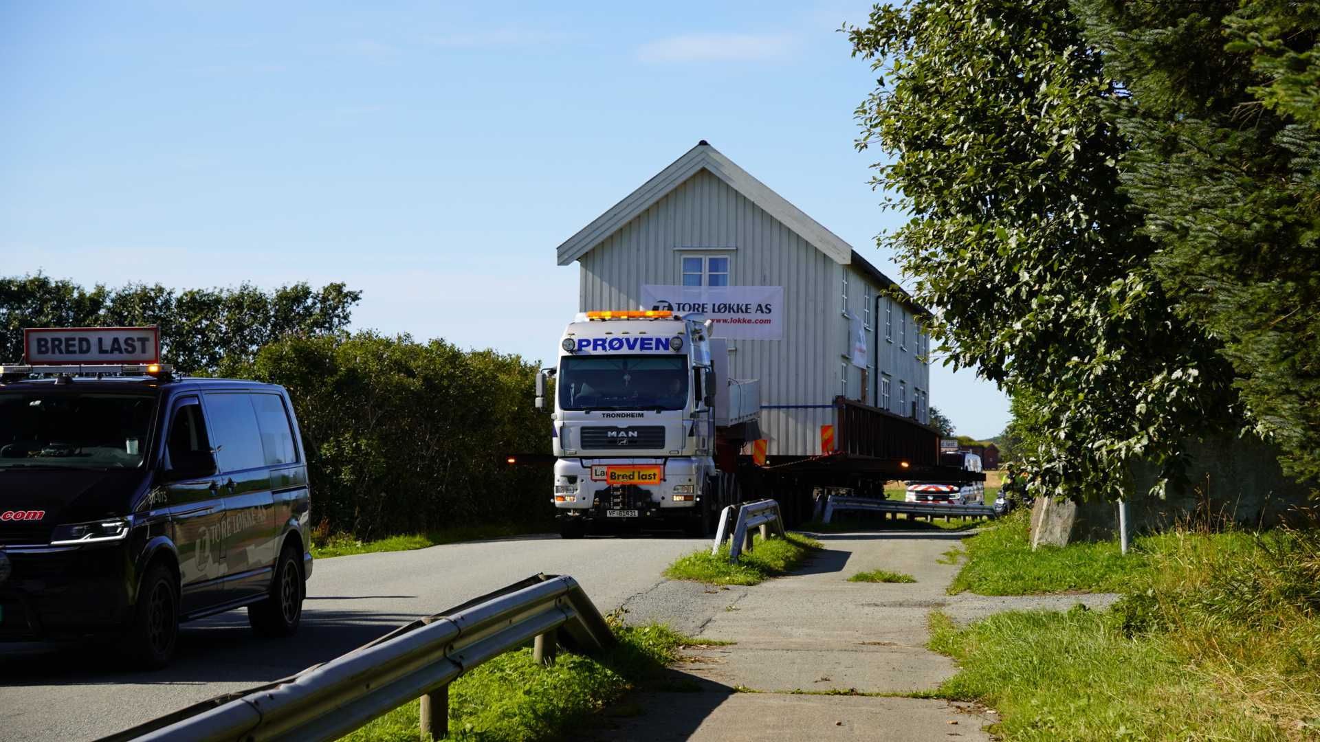 Kjører gjennom Uthaug - fosna-folket.no