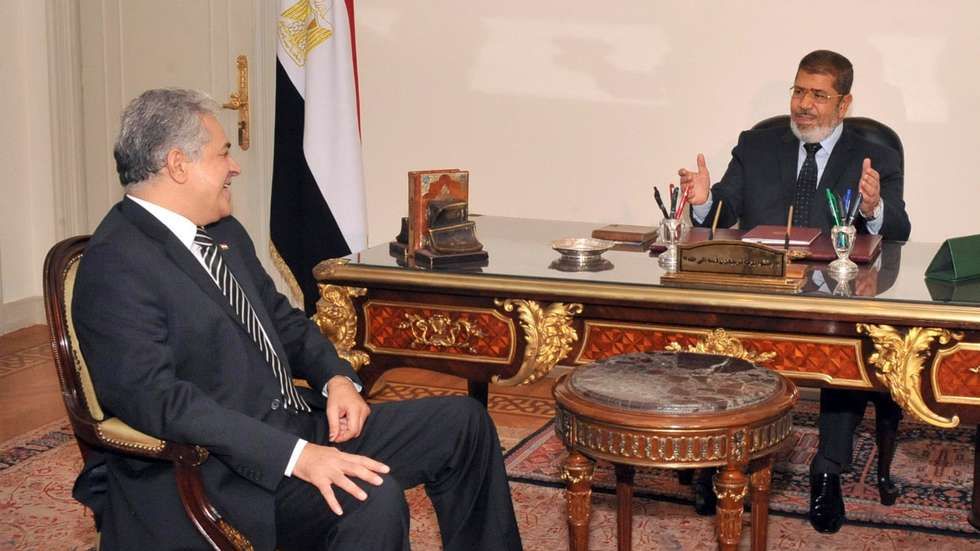 Mursi verner grunnlovsforsamlingen i Egypt - smp.no