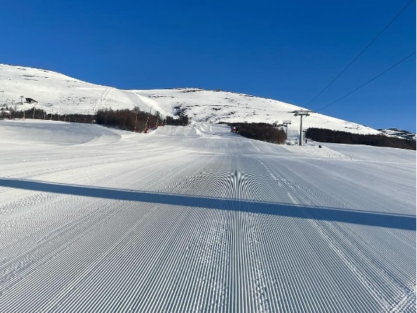 Har fine forhold, ønsker mer snø: – Husker ikke sist det snødde - opp.no