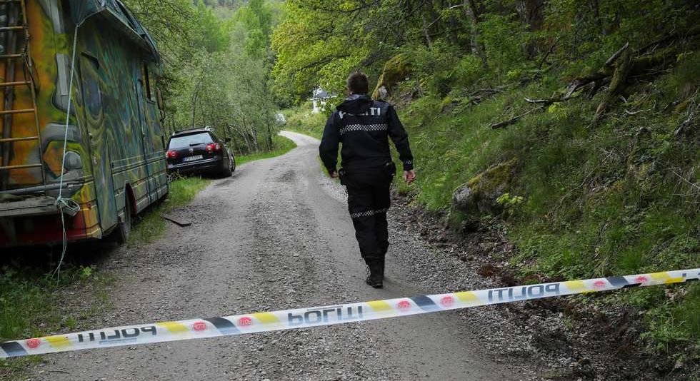 Mann pågrepet og siktet for uaktsomt drap og promillekjøring i Snartemo ... Mann pågrepet og siktet for uaktsomt drap og promillekjøring i Snartemo ...