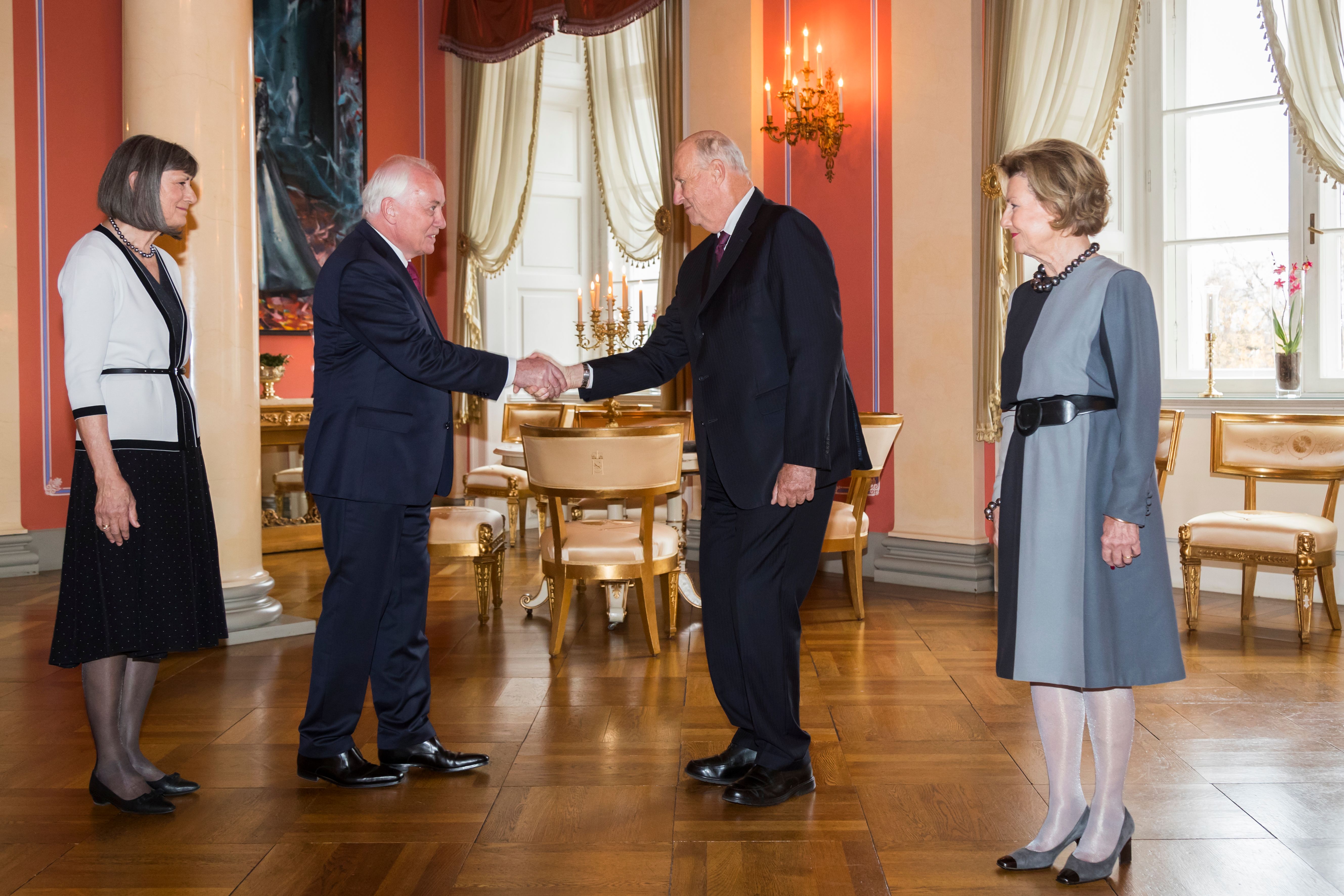 Møtte Kongen - marsteinen.no