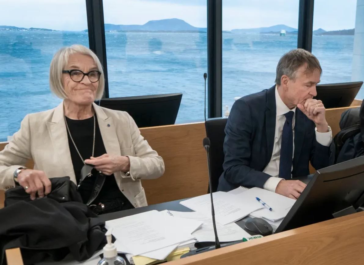 Nett.no: Høyesterett avviste Stormfuglen-anken - kystogfjord.no