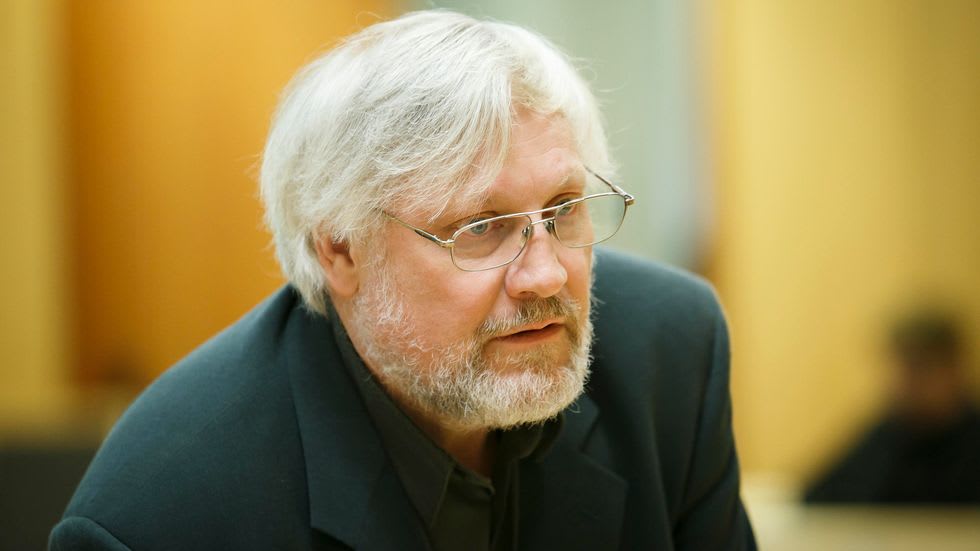 Tre studiesteder kjemper om å få forske på høyreekstremisme - itromso.no