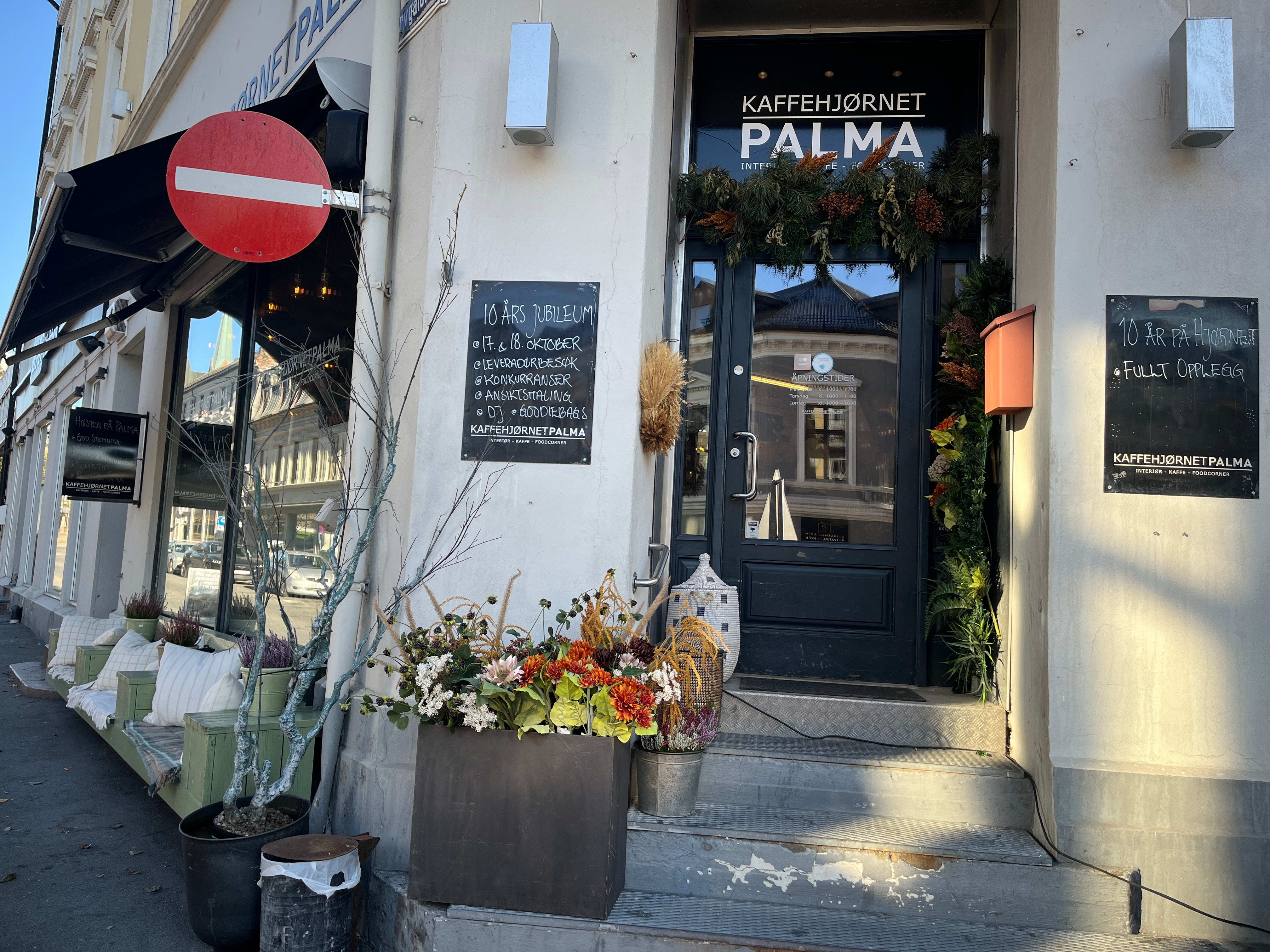 Øker omset­ningen med millioner. Nå leter Michael etter lokaler til ...