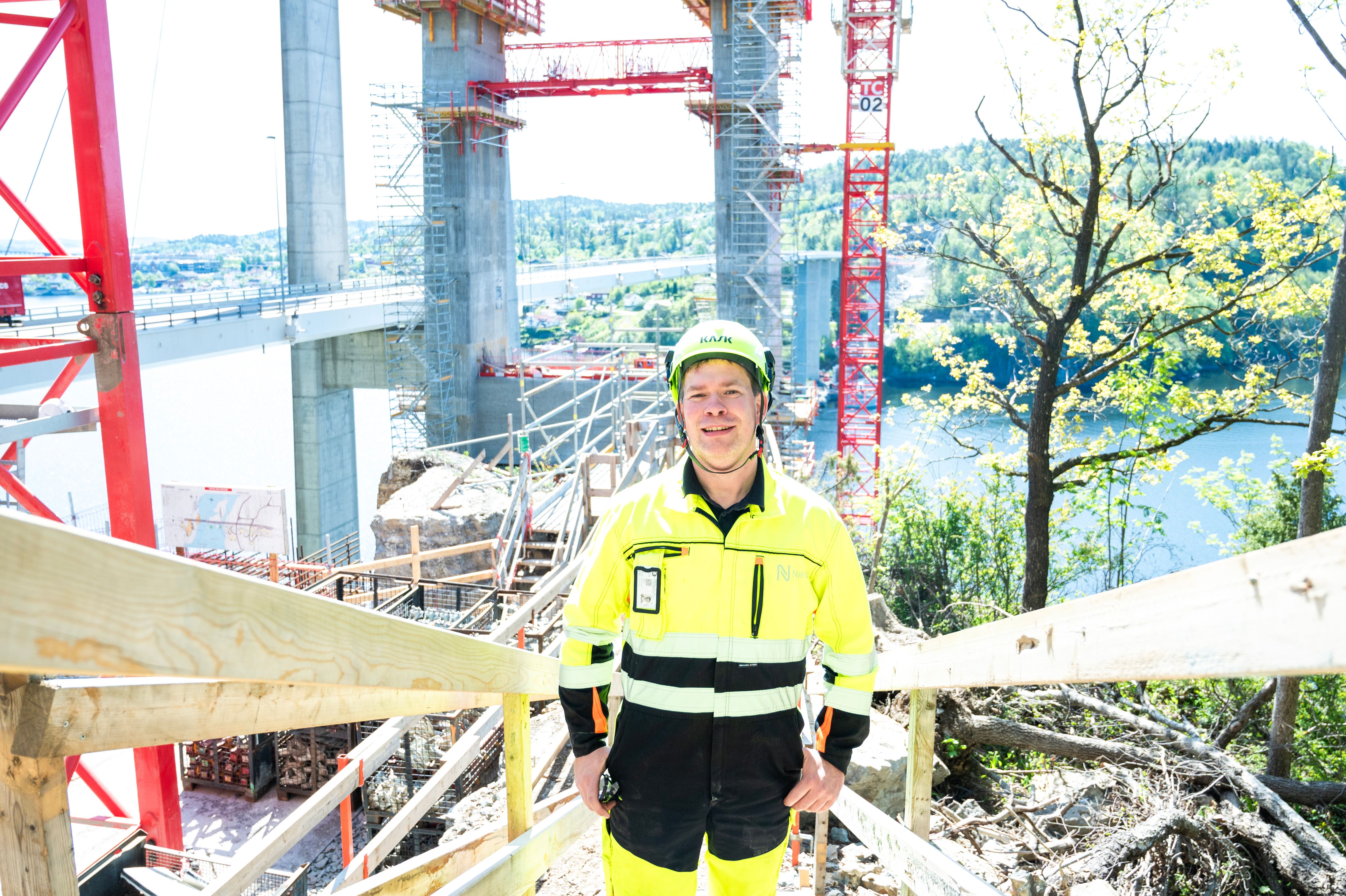 E18 Rugtvedt og Langangen er blant de største veiprosjektene i Norge nå ...