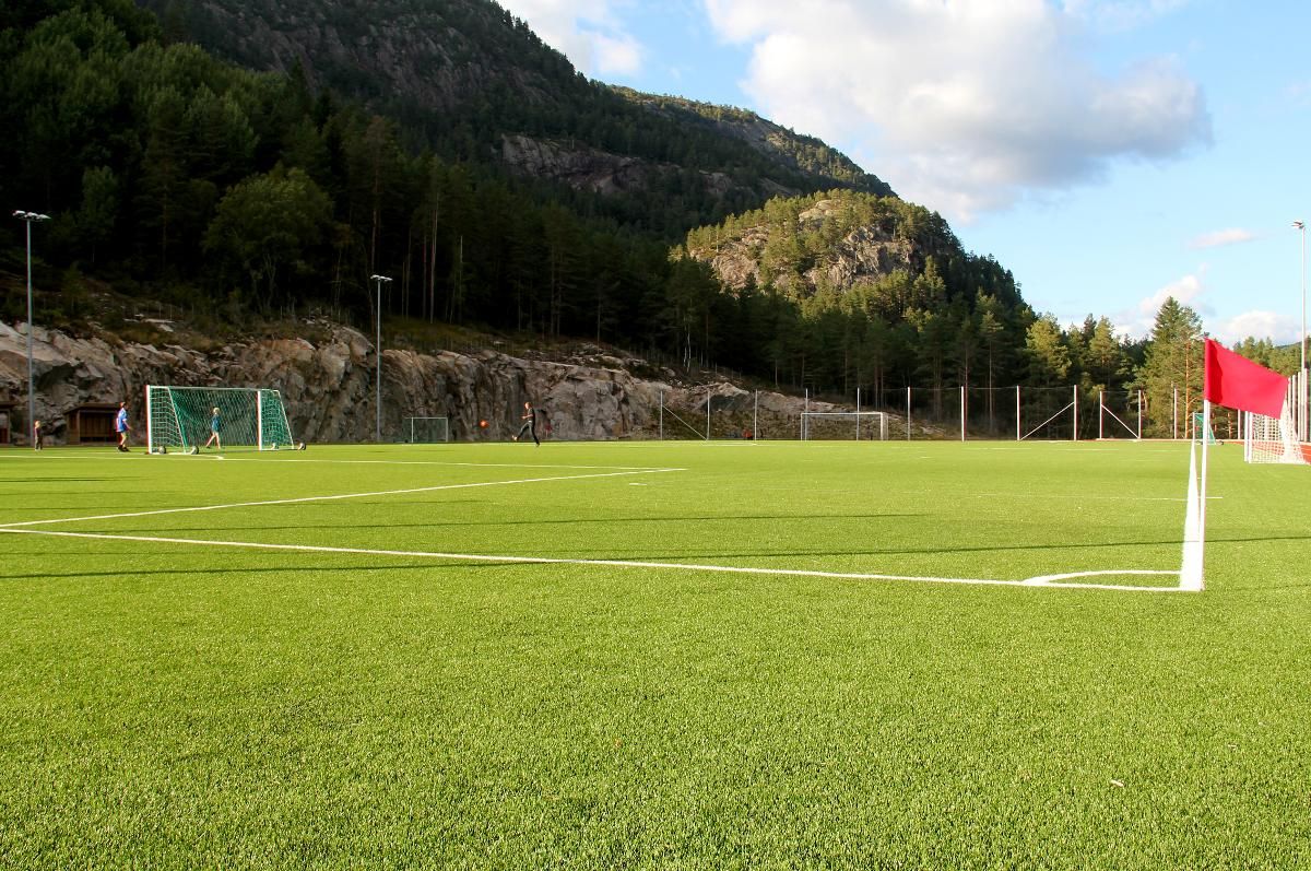 Fotballbane til Syria - l-a.no