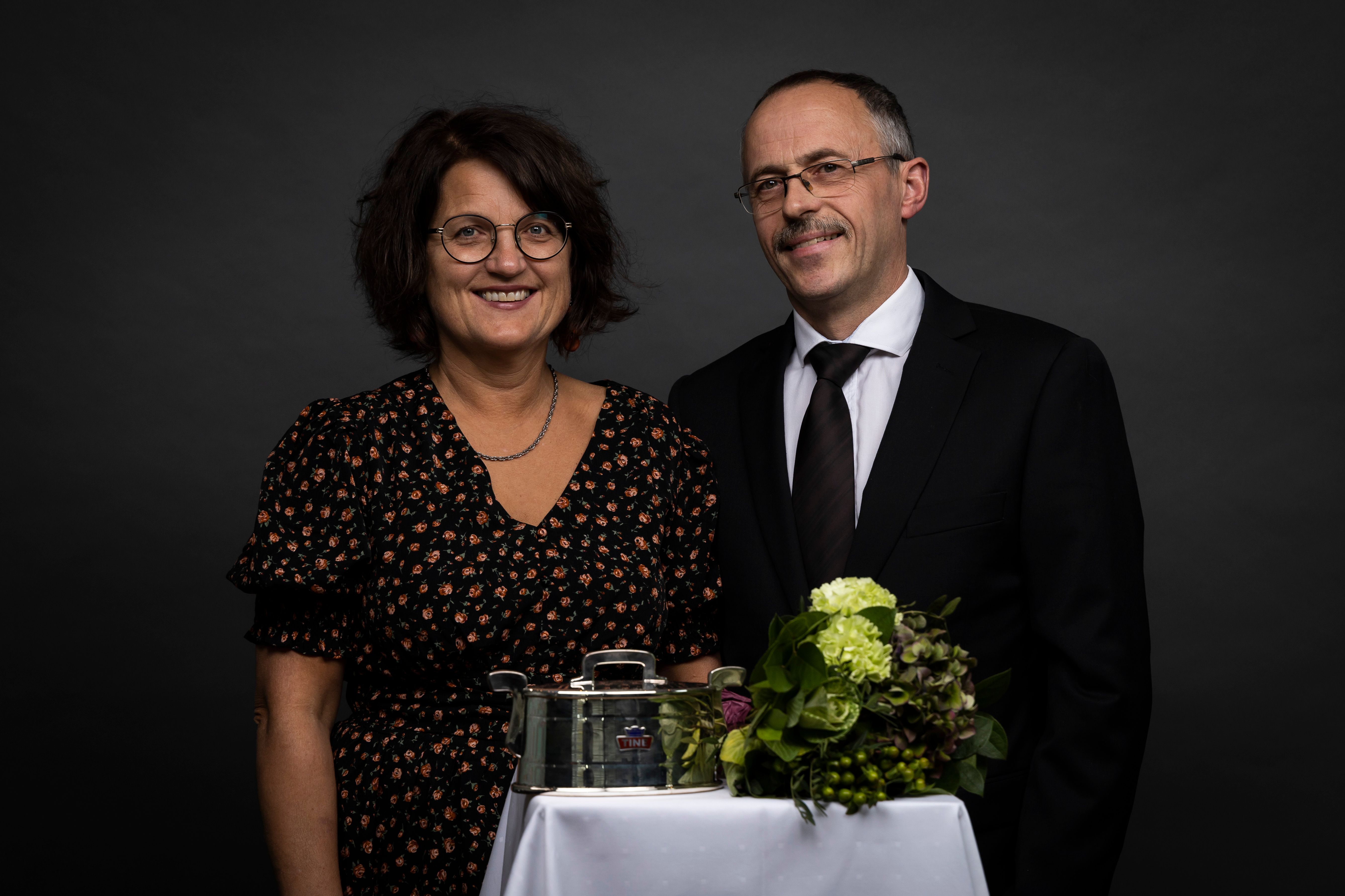 Bøndene Randi og Arne har levert mjølk med særs god kvalitet kvar ...