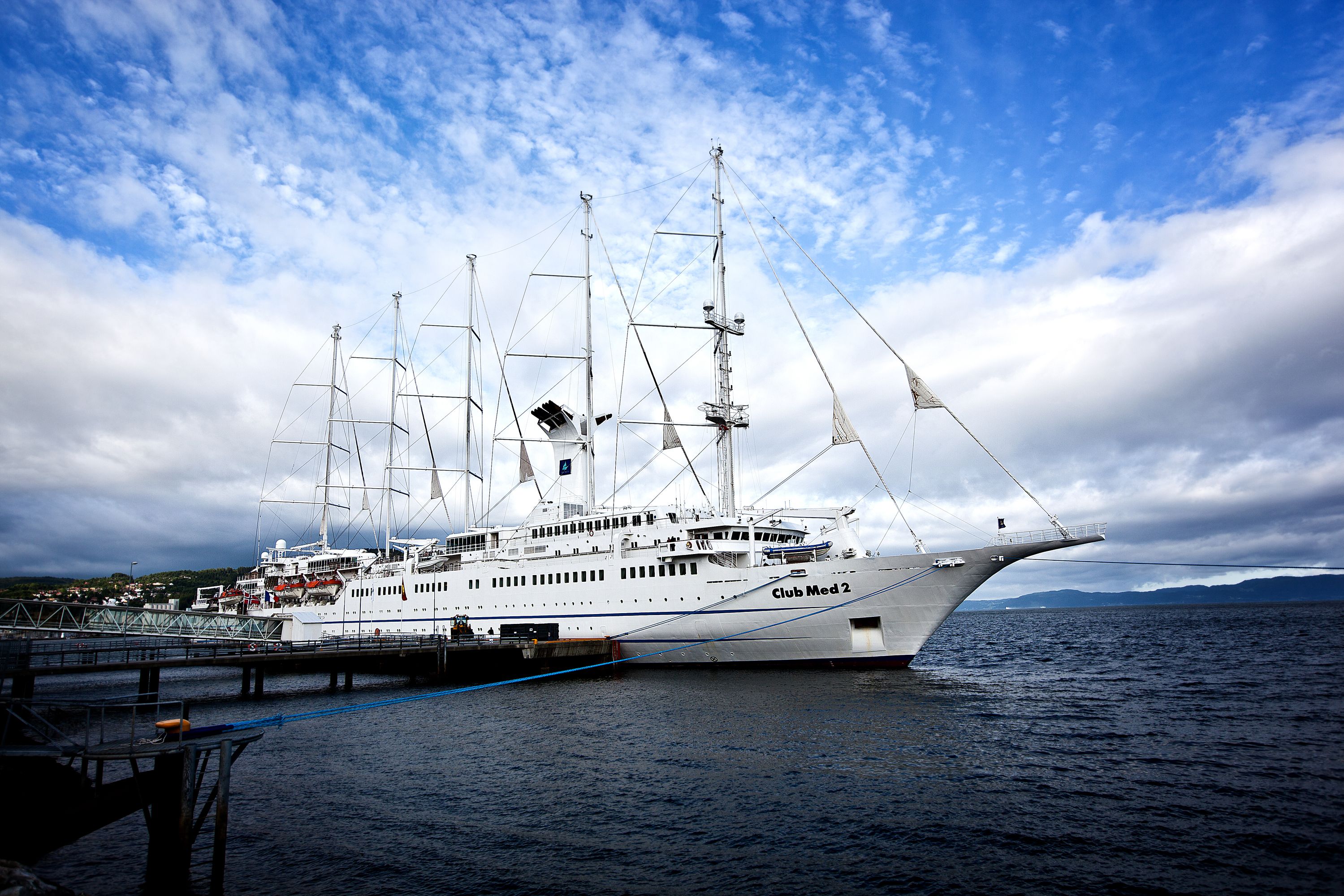 Her ligger verdens største seilskip - adressa.no