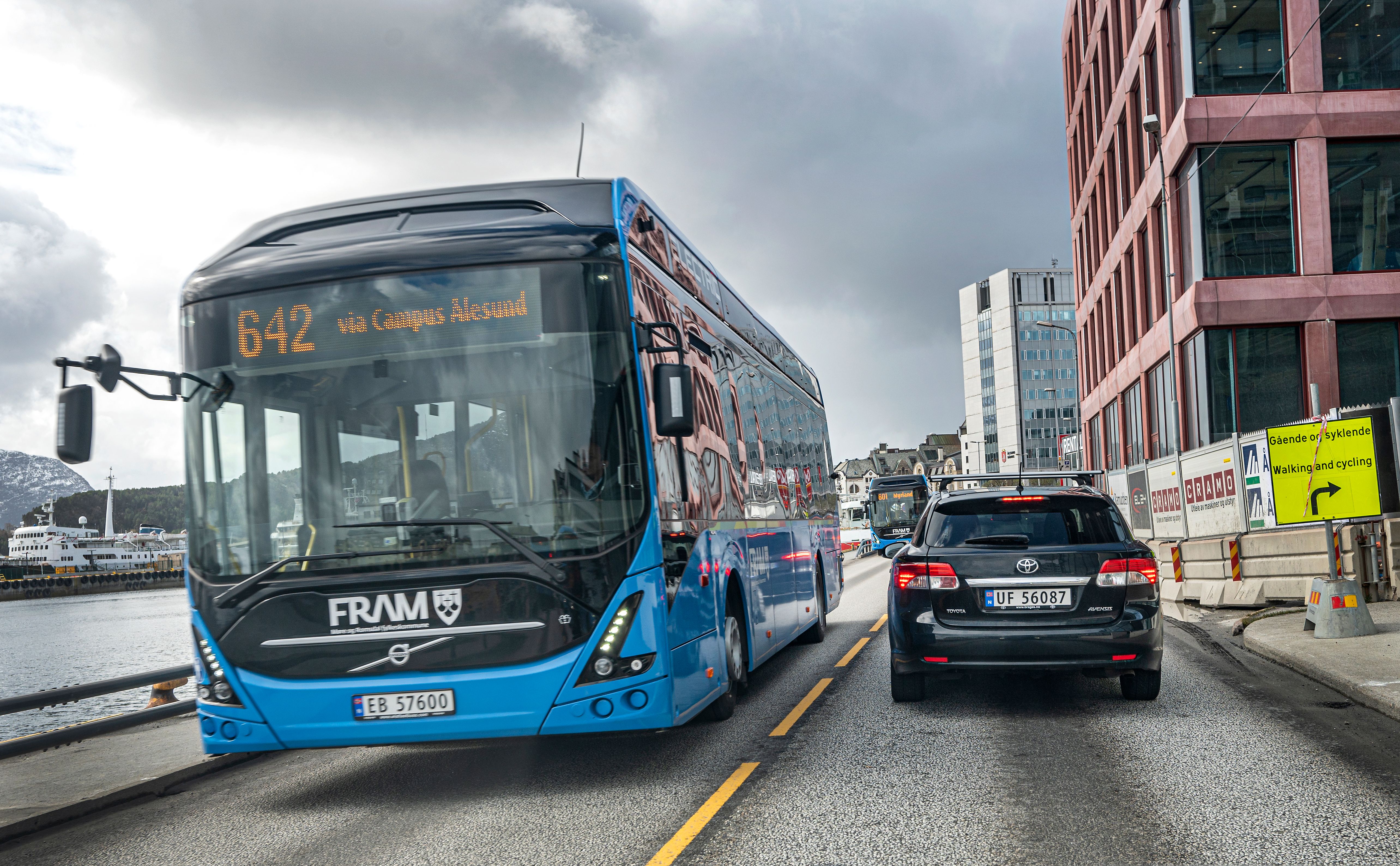 Storkontrakt til Vy Buss - smp.no