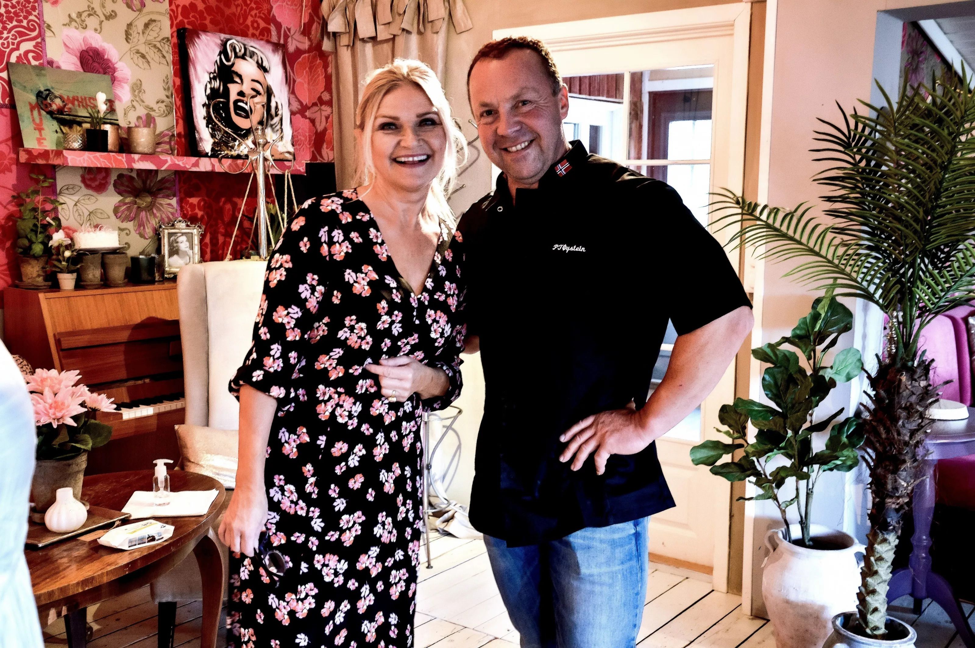 Milde Mathilde og Lillesand Treningsstudio: Streamer kokkelering live ...