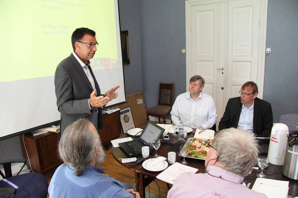 Støtter Olsens robothåndtering - fvn.no