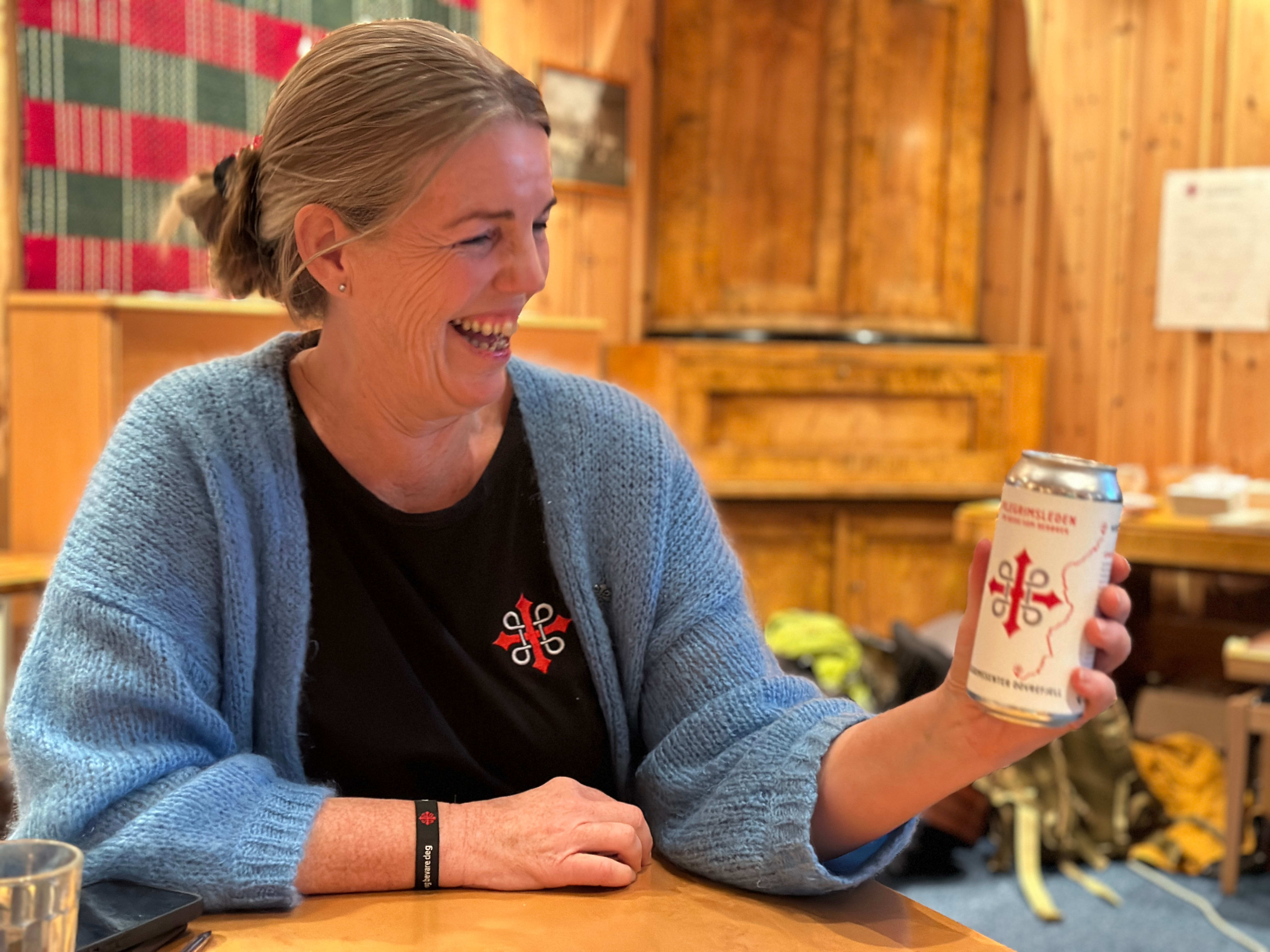 Her holder Halldis en verdensnyhet i hånda - vigga.no