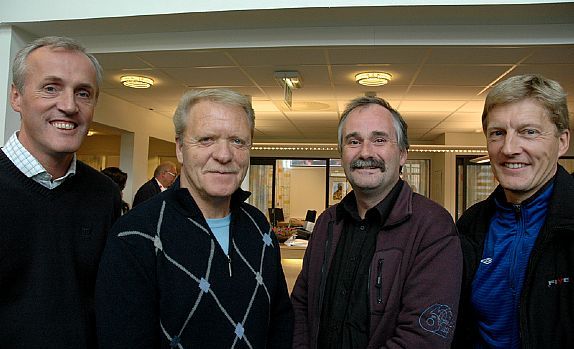 Fire menn vil styre Sula - smp.no