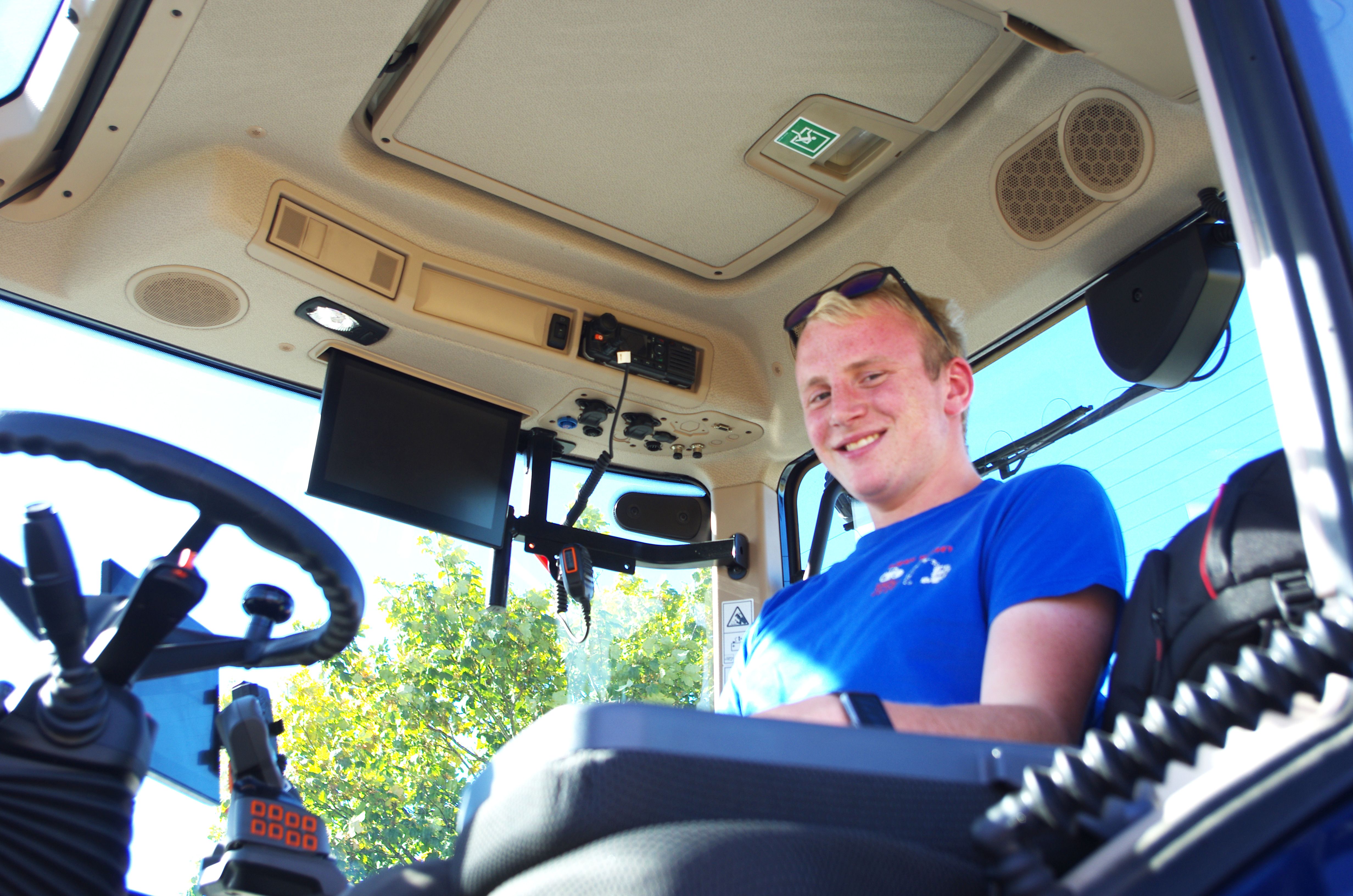 Emil (21) om den nye maskinen: – Den er mer som et romskip enn en ...