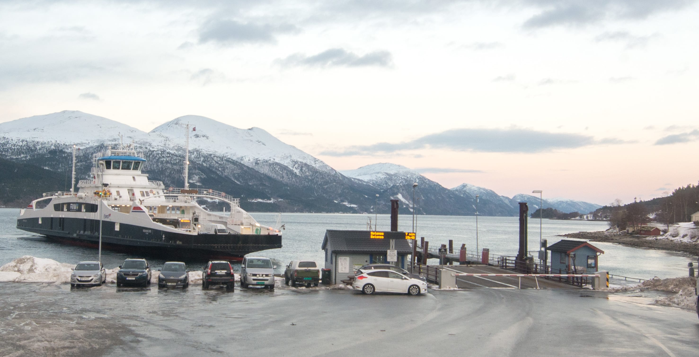 Fant «godt beruset» person bak rattet - rbnett.no