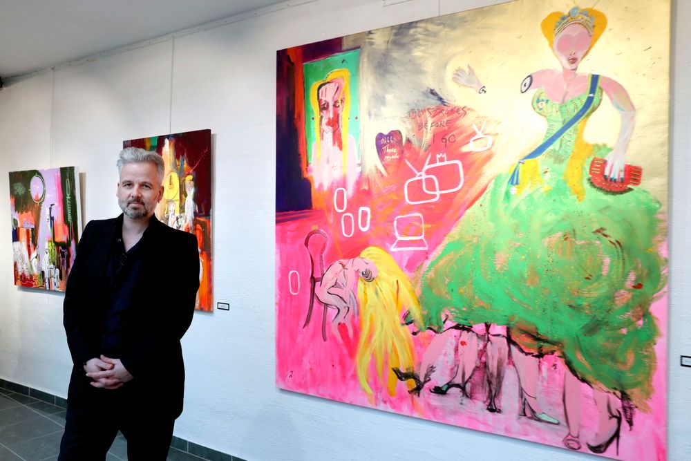 Mann truet galleriansatte med balltre da de var utsolgt for Ari Behns ... Mann truet galleriansatte med balltre da de var utsolgt for Ari Behns ...