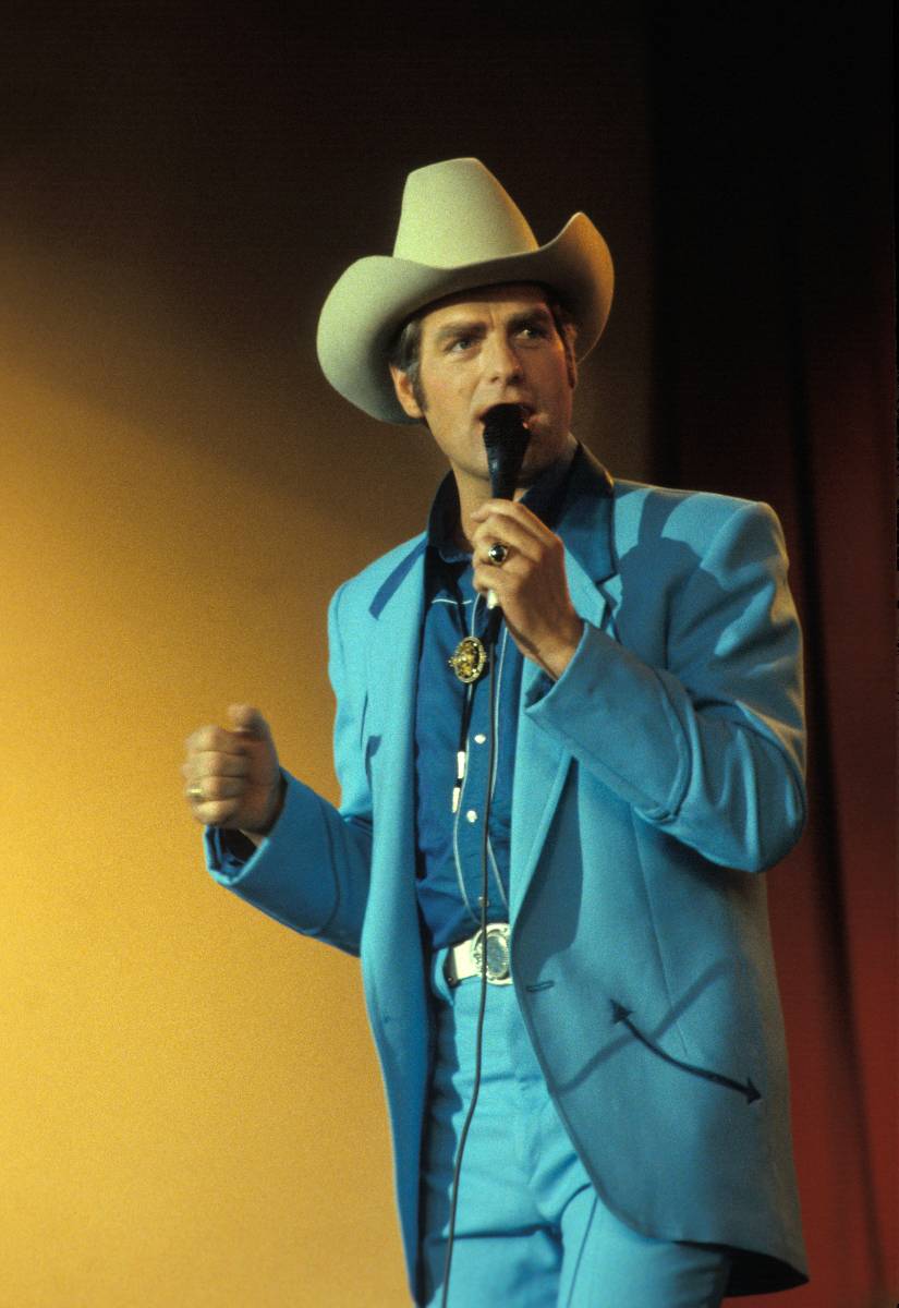 Bjøro solgte millioner for smuler - fvn.no