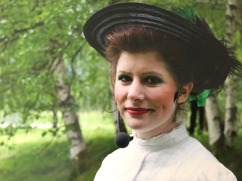 Anna kjem heim for å vise fram dronninga som vaks opp i same bygd - fjt.no