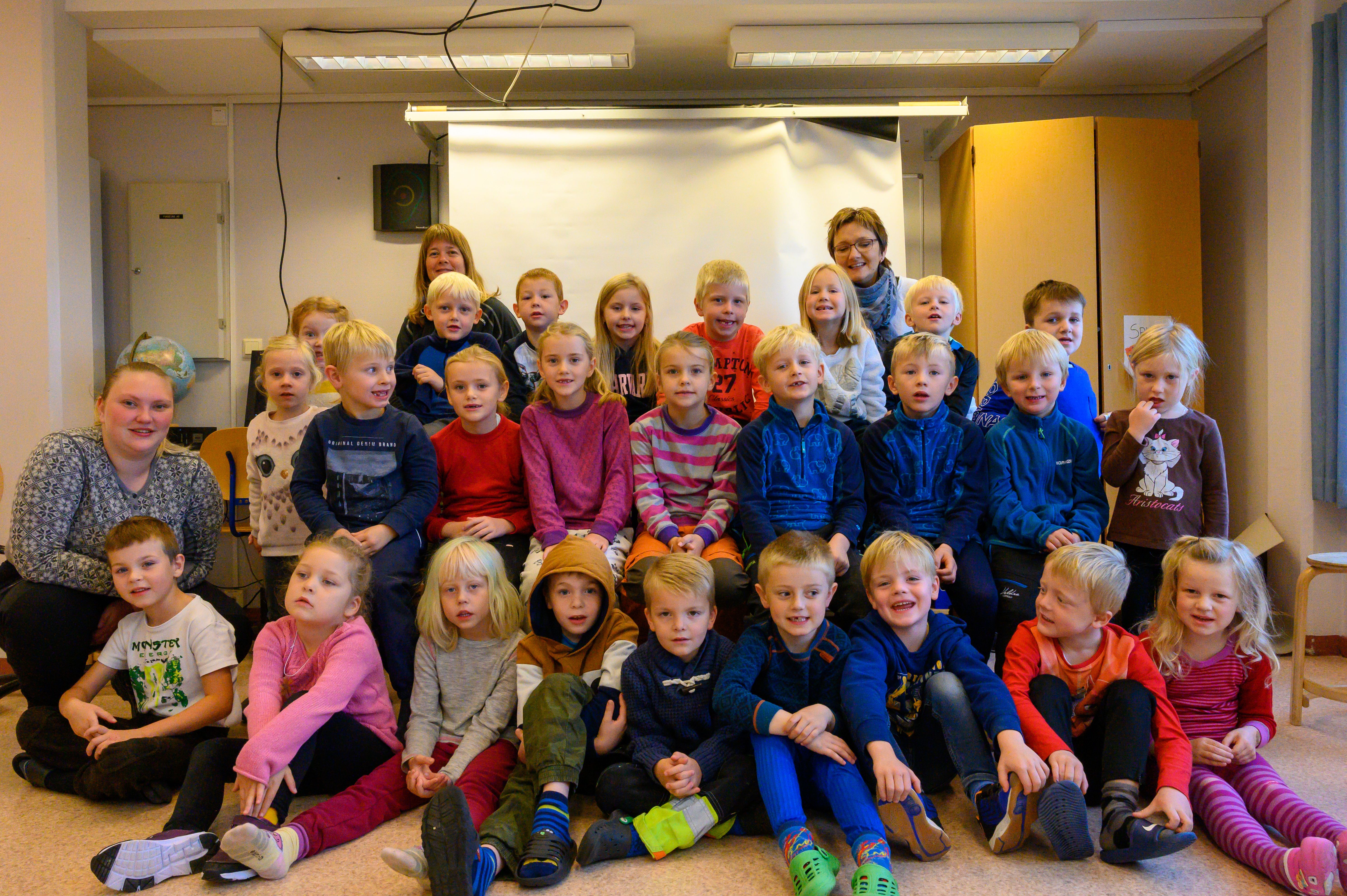 Kjenner du igjen noen av disse? Her er alle årets førsteklassinger i ...