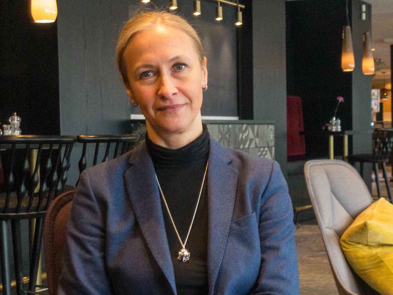 Renate Larsen fratas verv - itromso.no