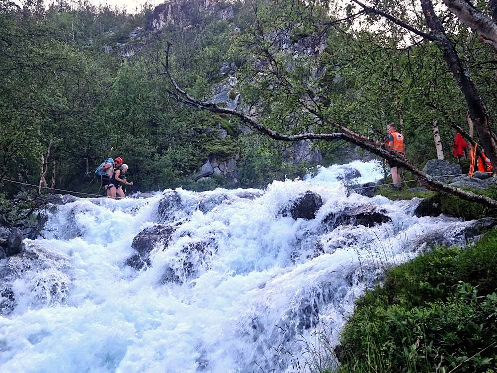 Her reddes turfølget over elva: – Det var riktig å be om hjelp - driva.no