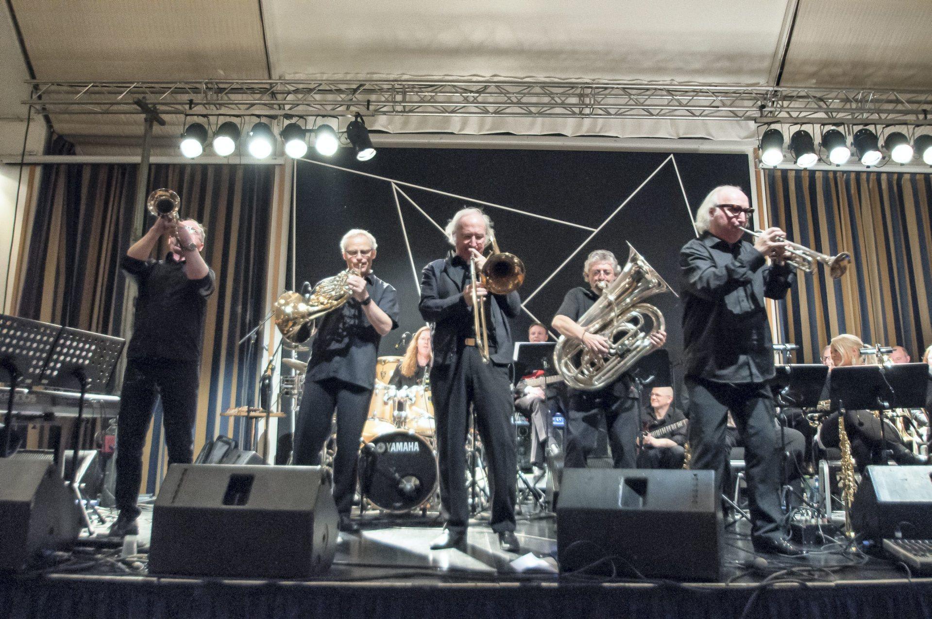 Brazz Brothers kan bli lagt ned - smp.no