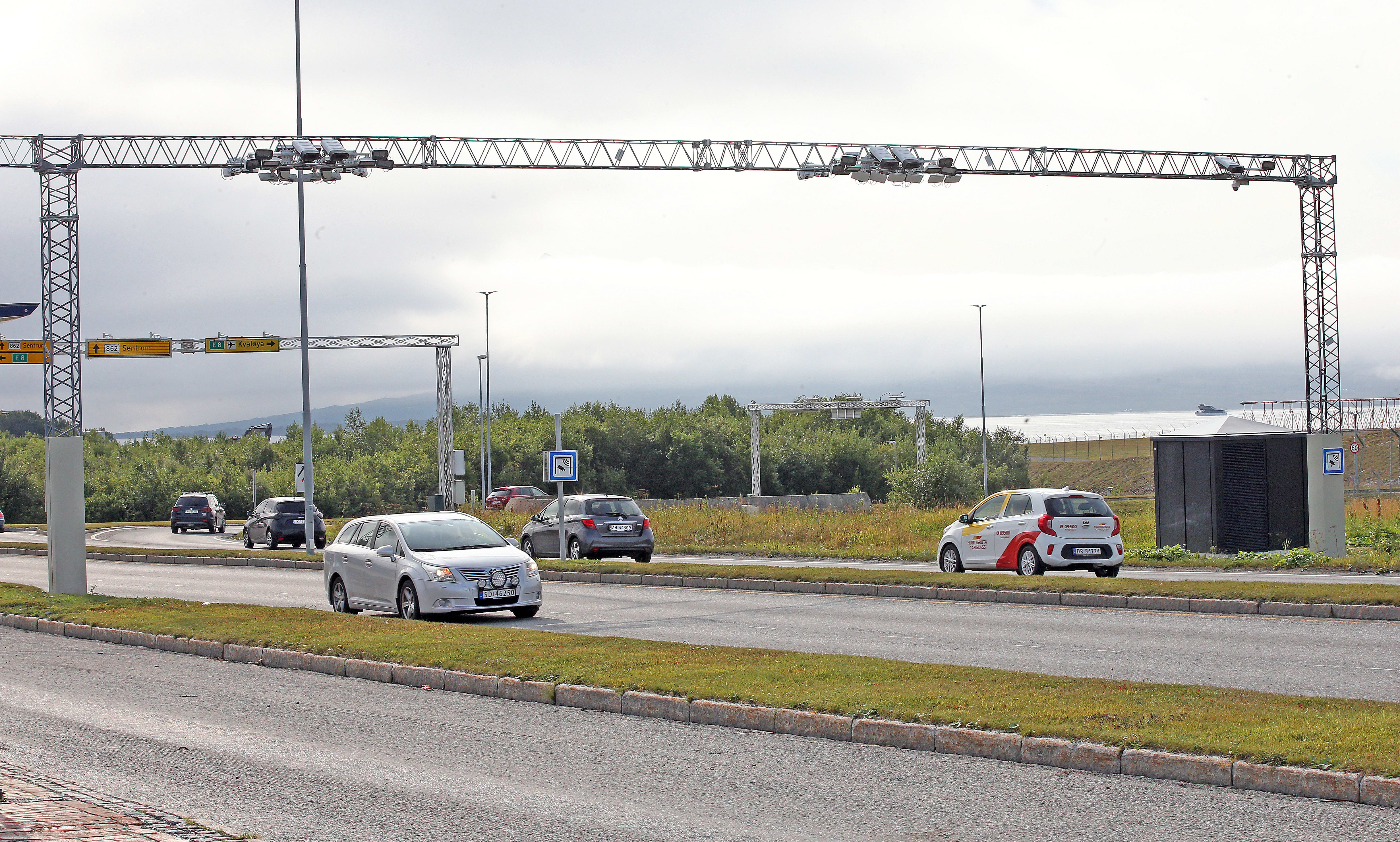 Så mye betaler bilistene for bompenger - folkebladet.no