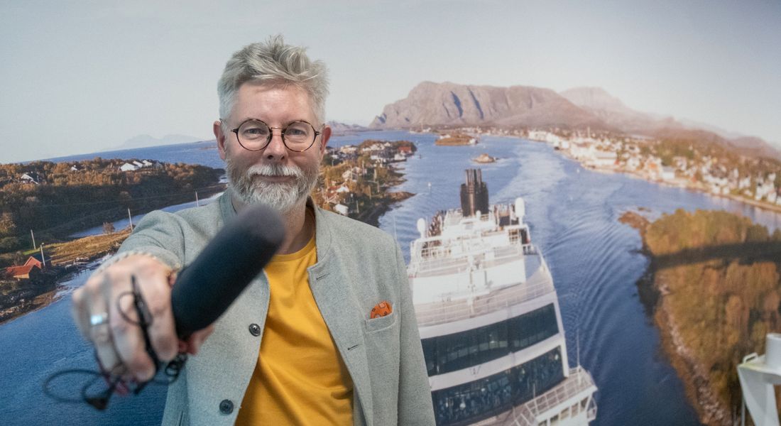 Politisk debatt i messeteltet: - Har du spørsmål til Brønnøy ... Politisk debatt i messeteltet: - Har du spørsmål til Brønnøy ...