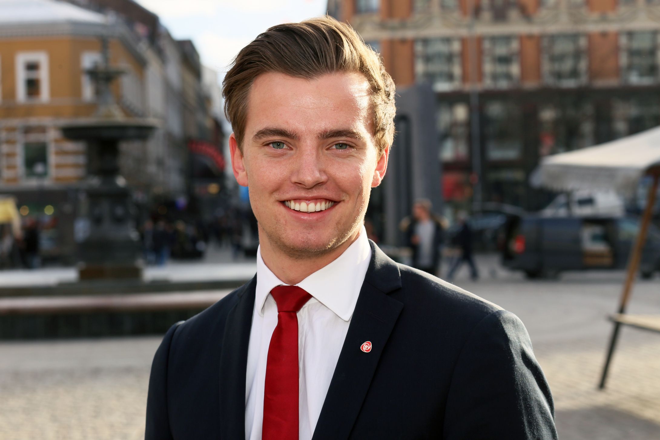 Simon Johnsen (25) fra Lofoten er fungerende fylkesordfører