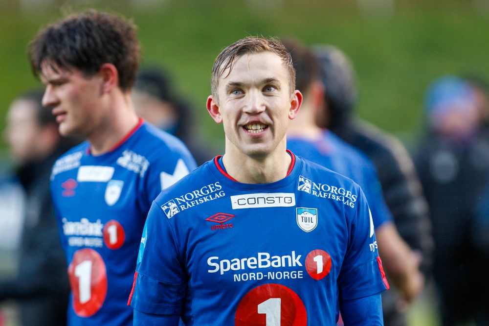 Har skrevet under ny avtale - itromso.no Har skrevet under ny avtale - itromso.no