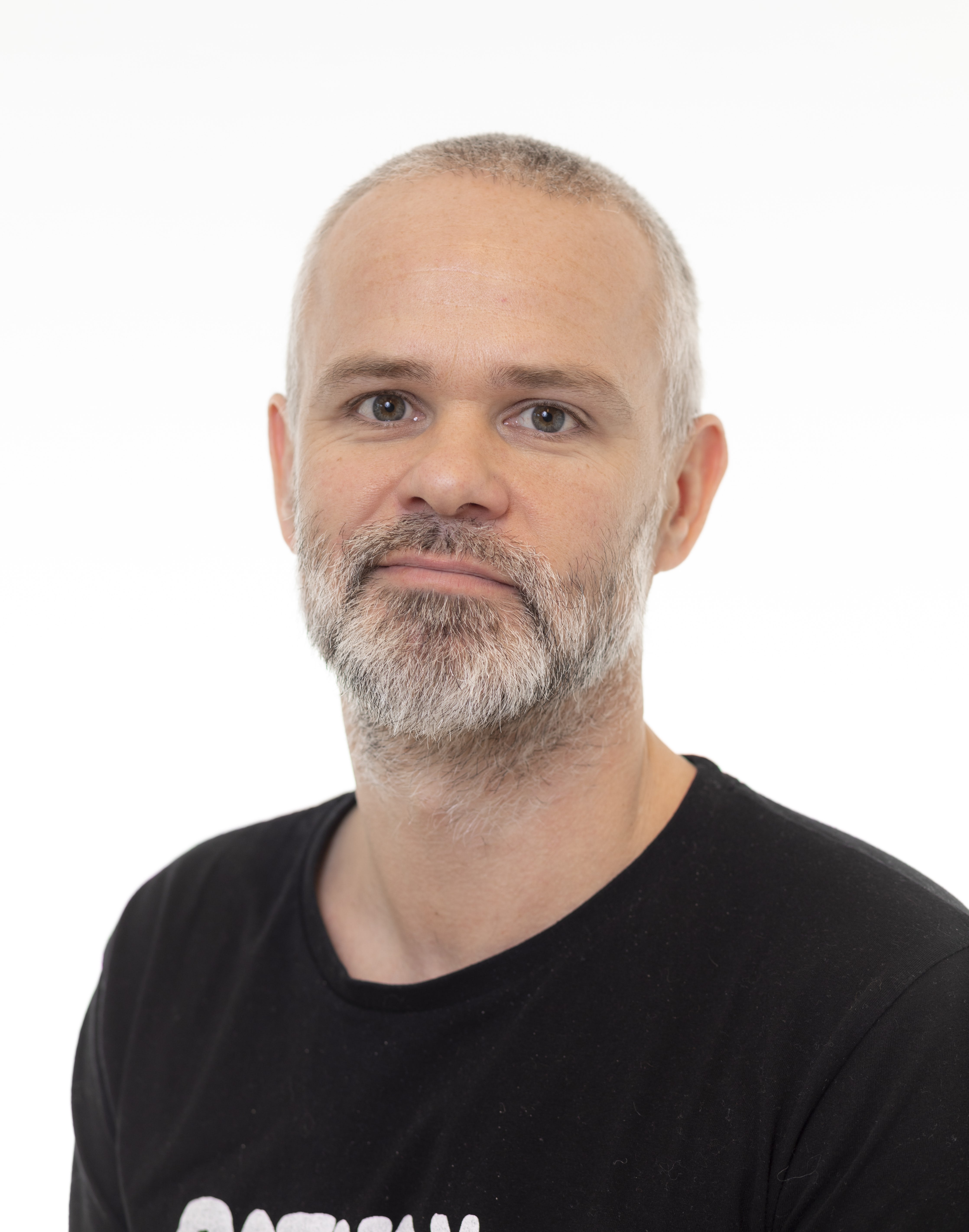 Slå ring om våre fylkeskommunale skoler - adressa.no