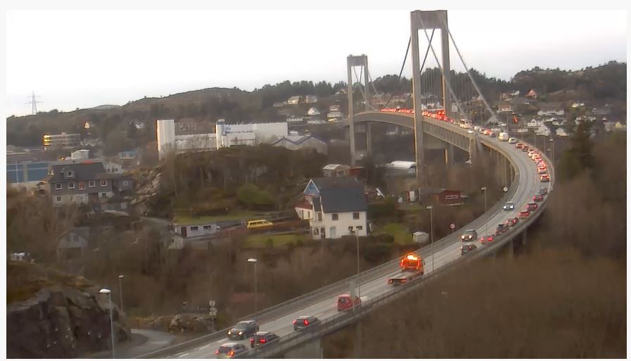 Trafikkulykke på Sotrabrua - vestnytt.no