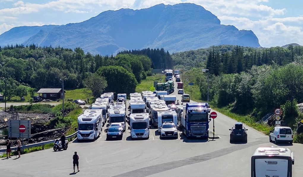 Forsinkelser grunnet stor trafikk