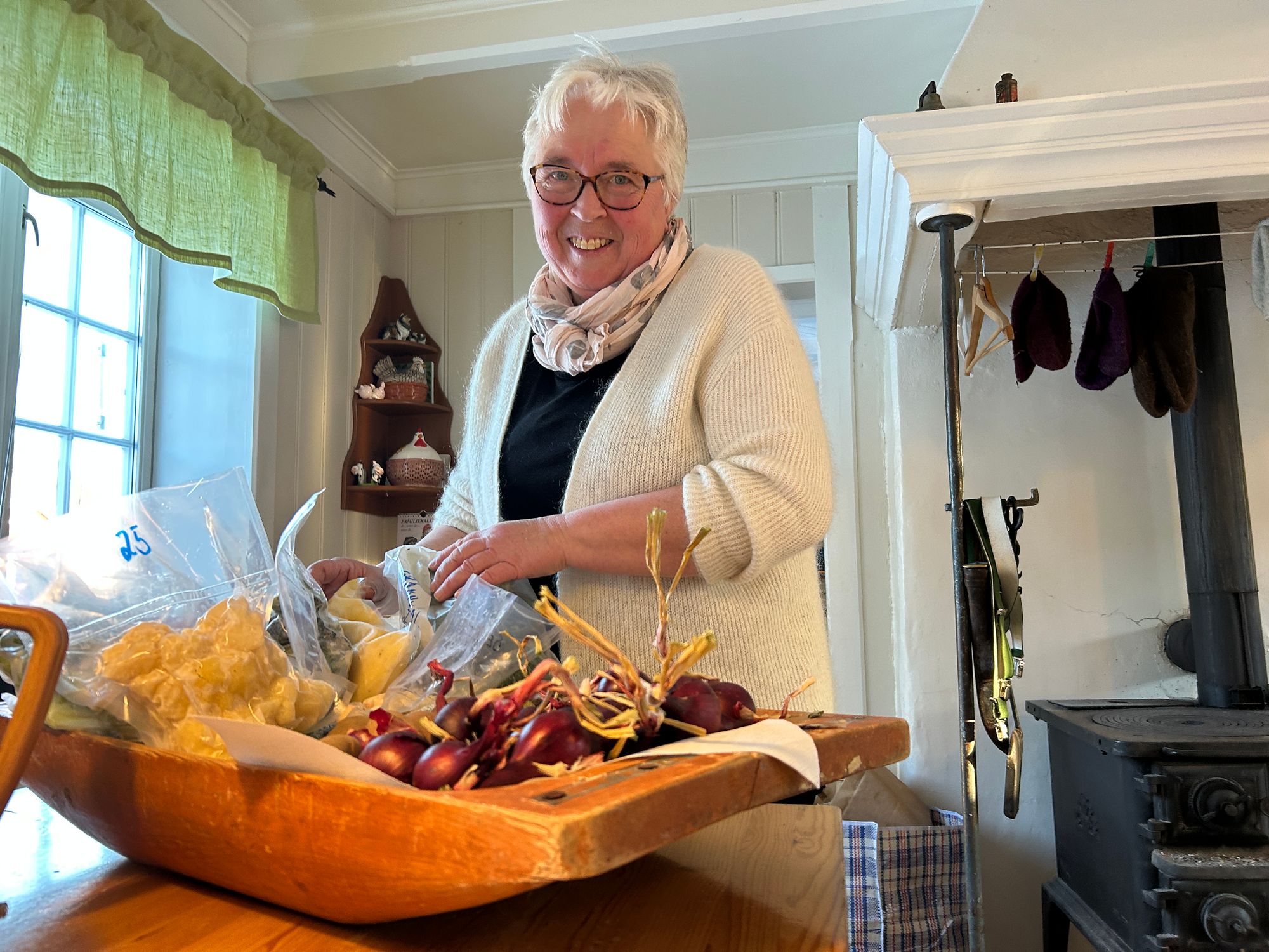 Få er så godt forberedt på matkrise som Torill. Nå lærer hun bort de ...