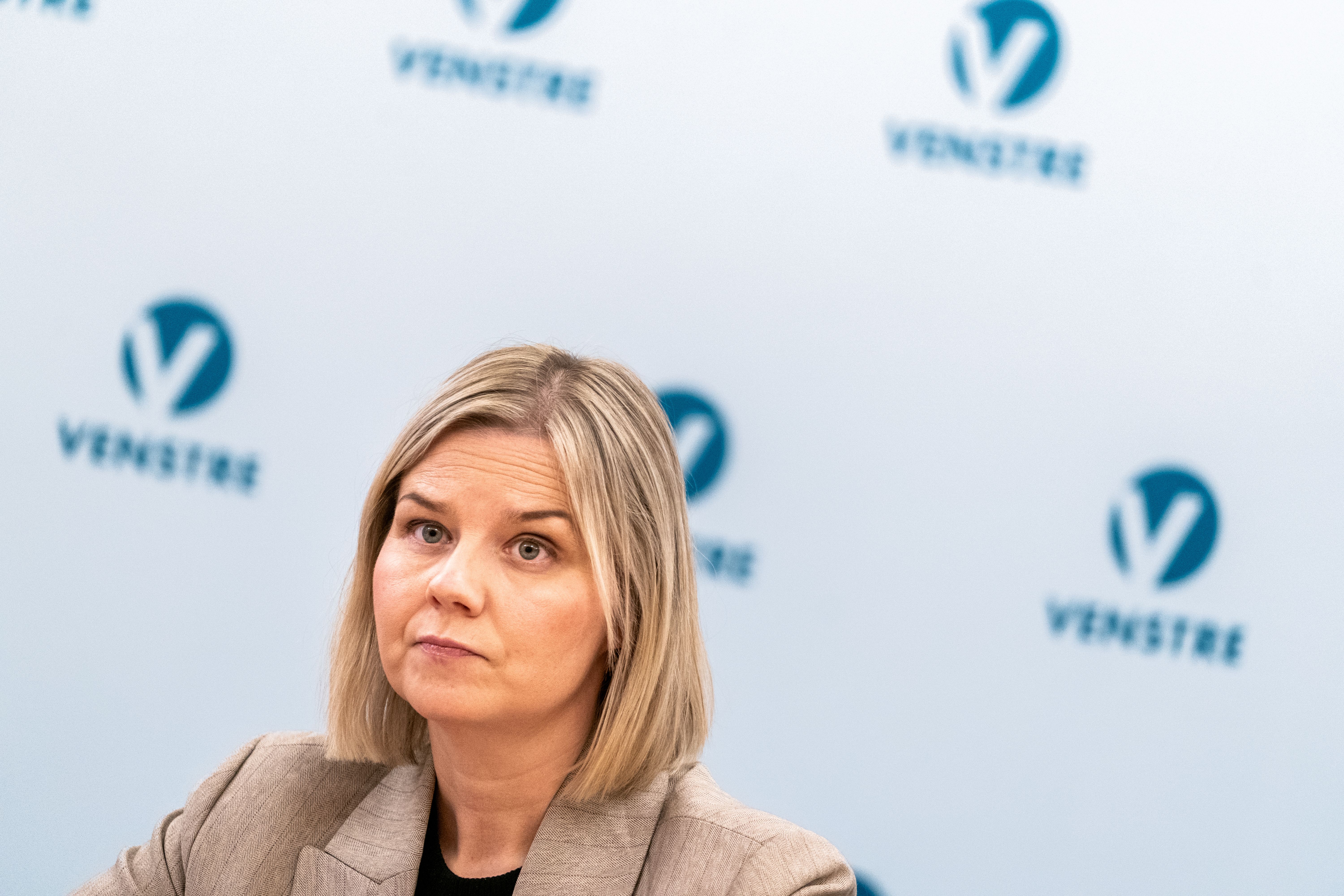 Venstre-lederen etter Trumps EU-toll og Ukraina-nei: – Farlig og ...