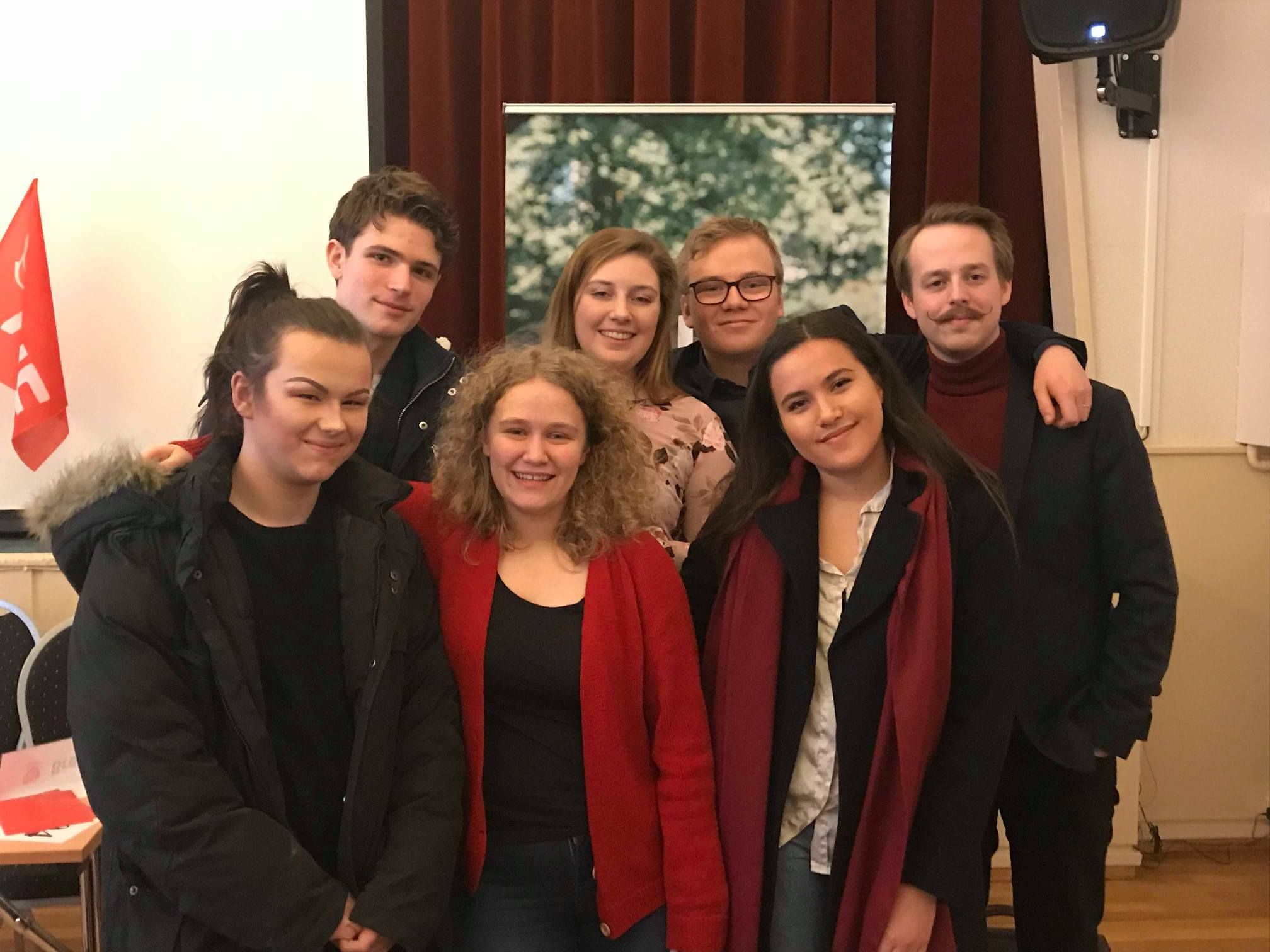 AUF-Emelie fikk fornyet tillit - vol.no