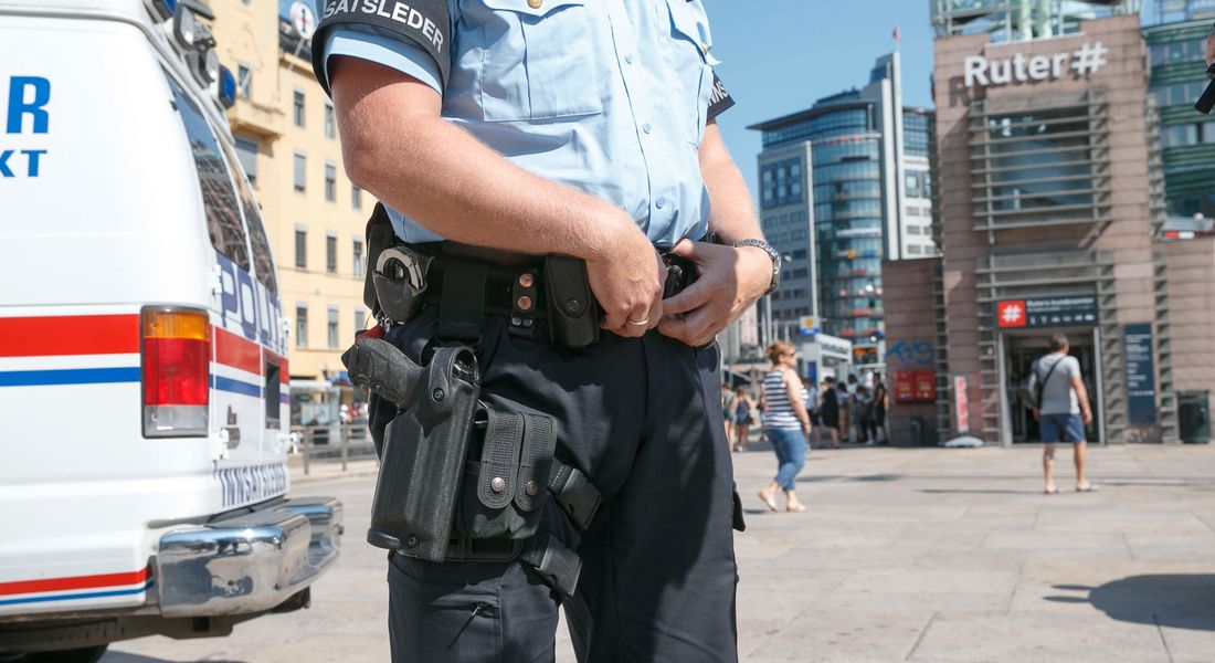 Politiet innfører midlertidig bevæpning på grunn av skjerpet ... Politiet innfører midlertidig bevæpning på grunn av skjerpet ...